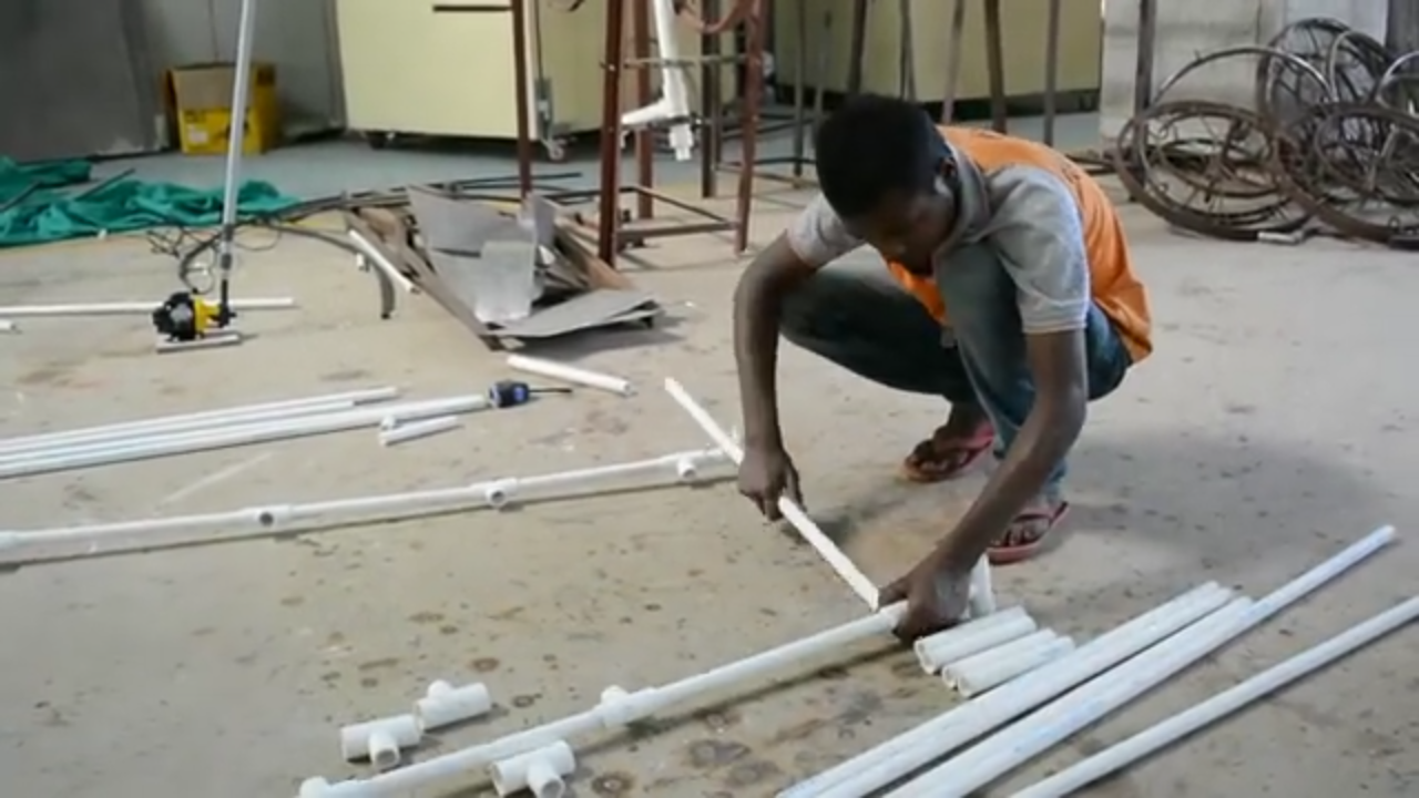 PVC Pipe Hydroponics Structure. : 5 Steps (with Pictures) - Instructables