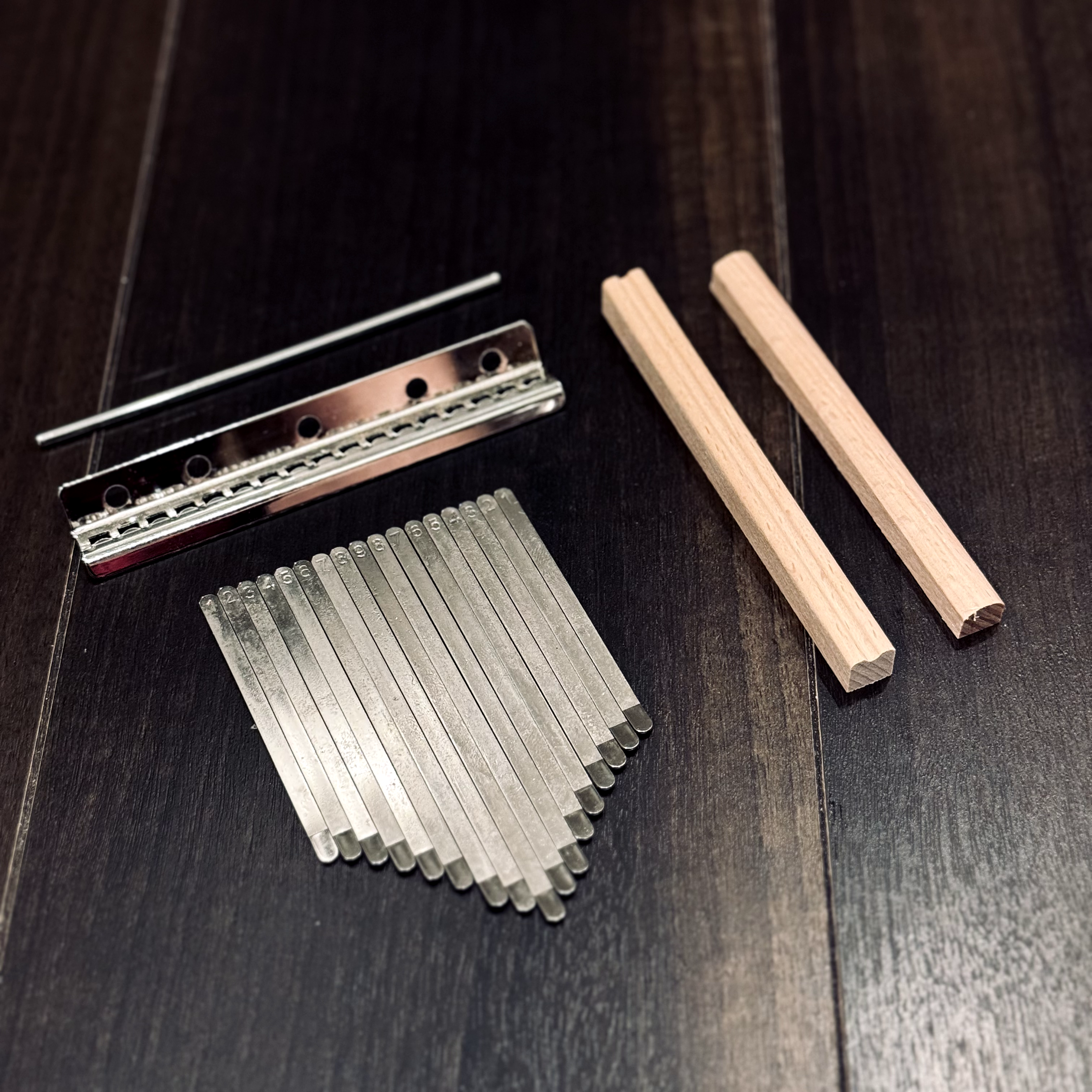 【DIY】Raw Majesty: KALIMBA Crafted From Untamed Quince Burl : 12 Steps ...