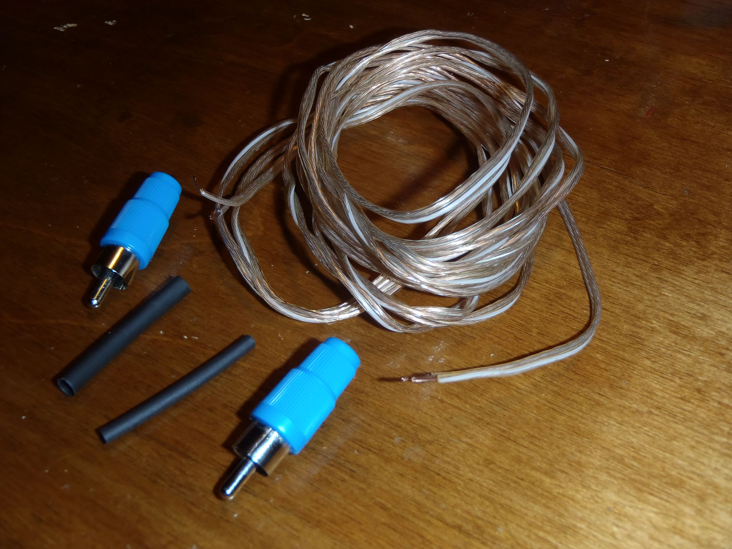 Custom RCA Cables : 7 Steps - Instructables