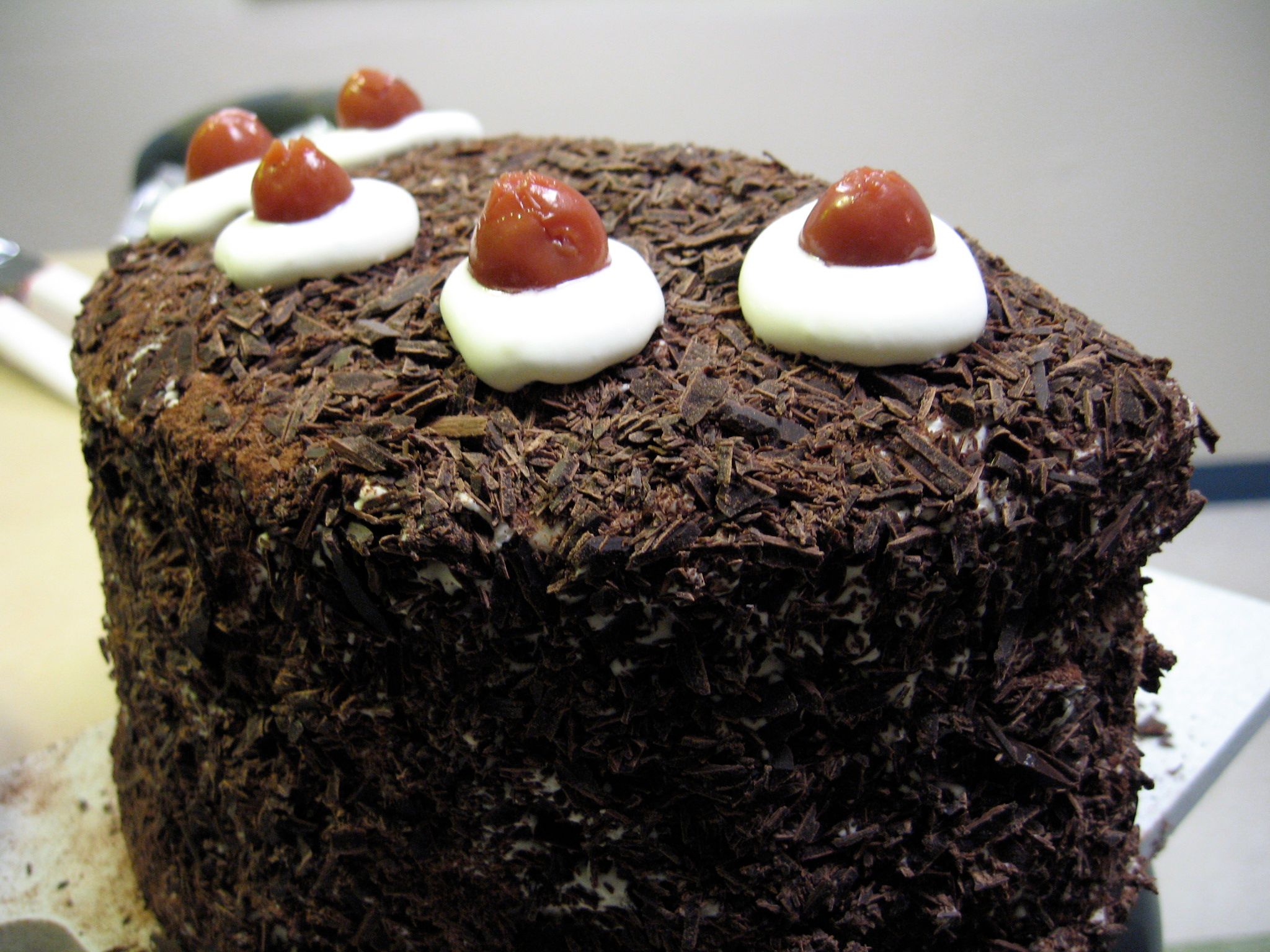 Portal Cake : 10 Steps (with Pictures) - Instructables