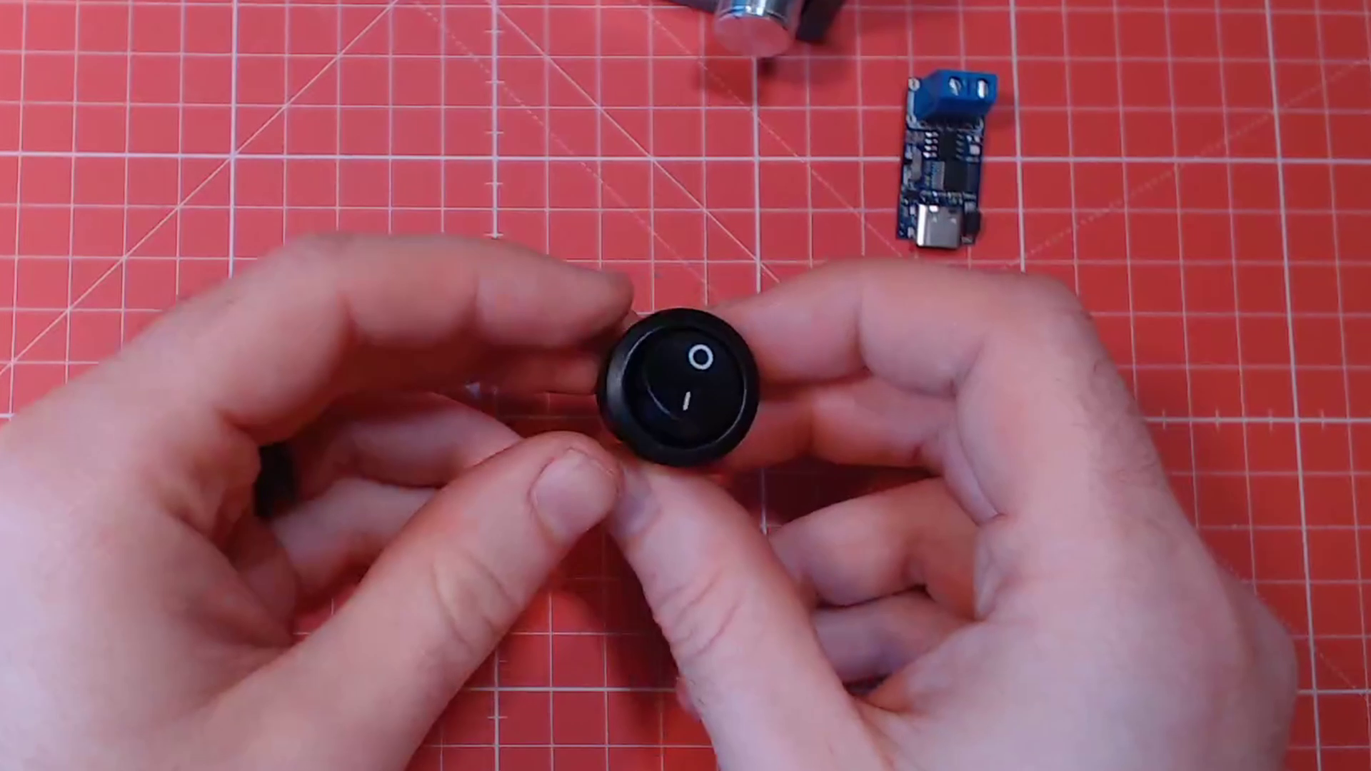 USB-C Powered Bench Power Supply : 10 Steps (with Pictures) - Instructables