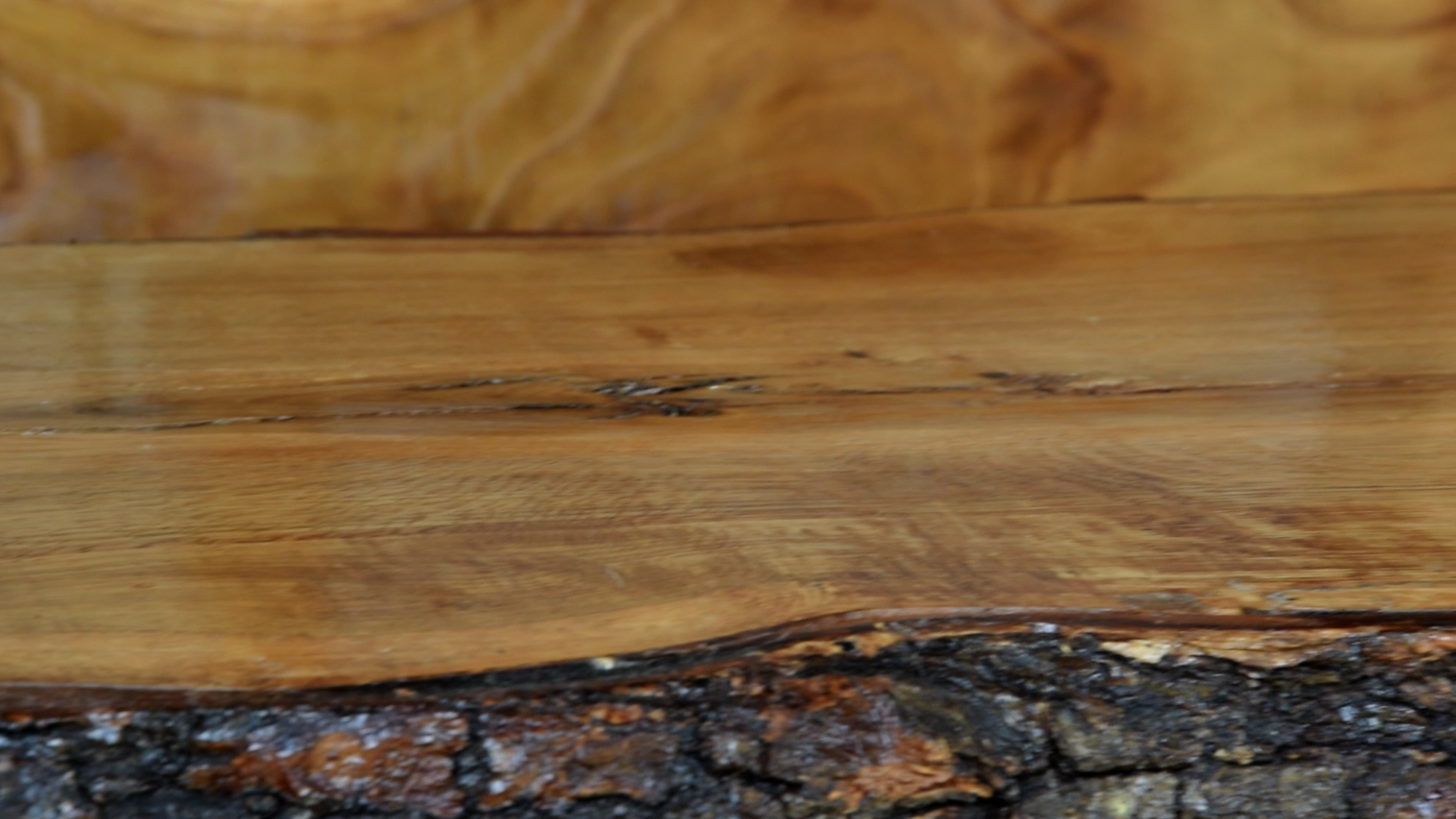 Bark Edge Oaken Table - Very Easy and Cool Looking : 8 Steps (with ...