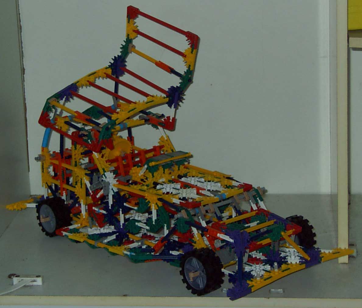 Knex Stock Car ( F2 ). - Instructables