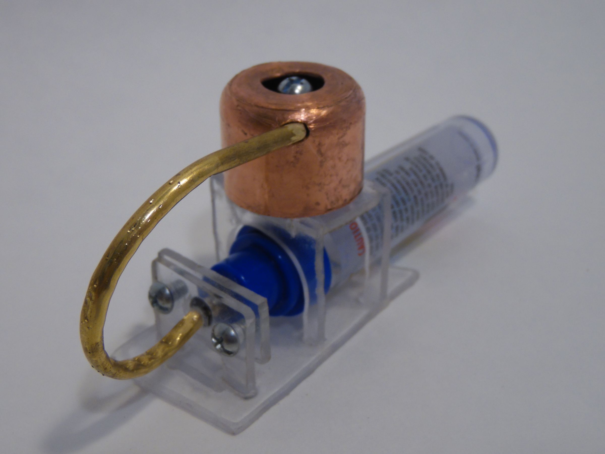 Palm Mounted Hand Flamethrower - Mk. 3 : 8 Steps (with Pictures ...