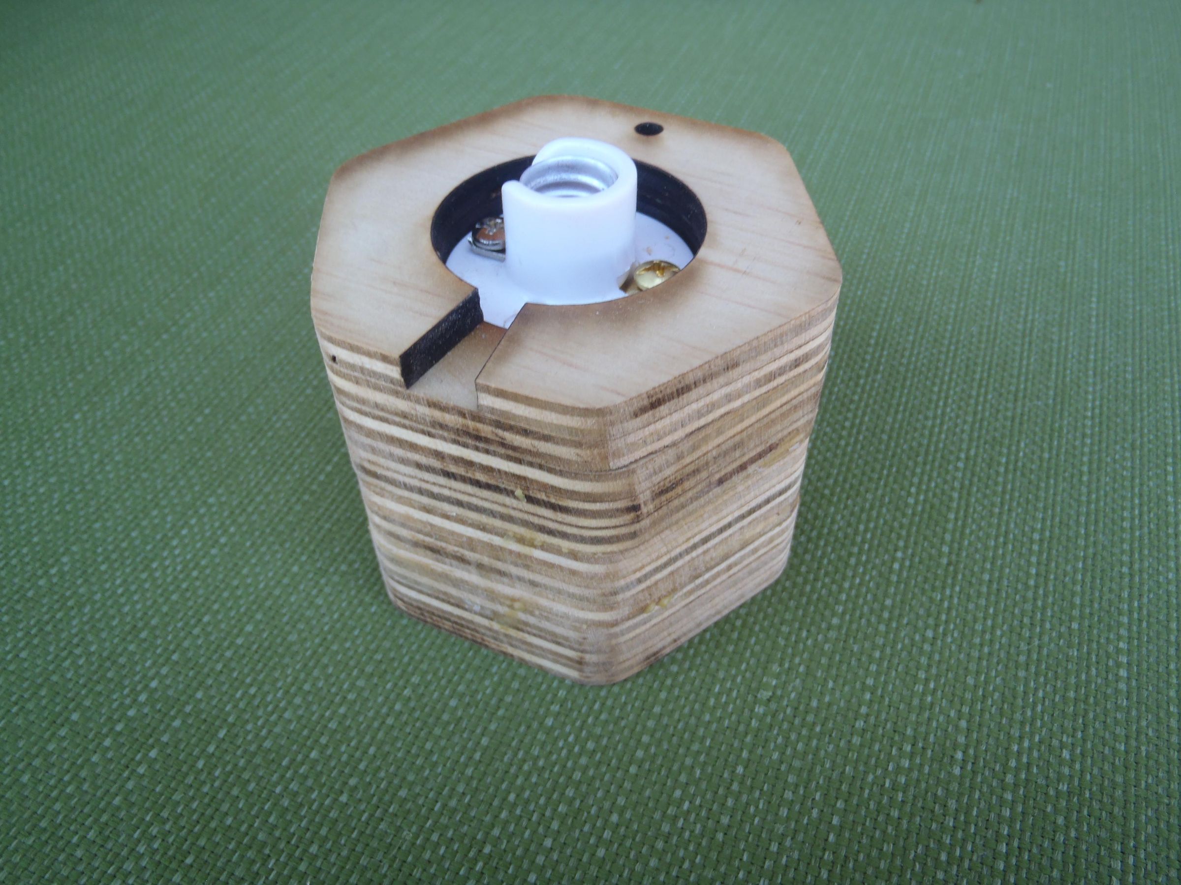 Customizable Plywood and Acrylic Hinged Lamp : 5 Steps (with Pictures ...