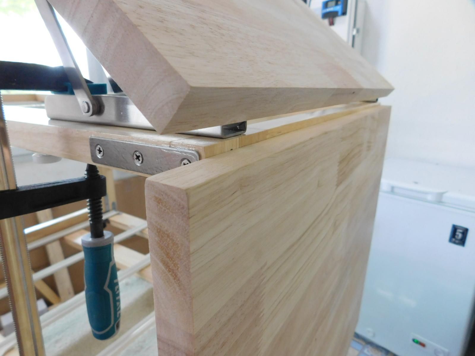Simple Tool Cart & Assembly Table : 8 Steps (with Pictures) - Instructables