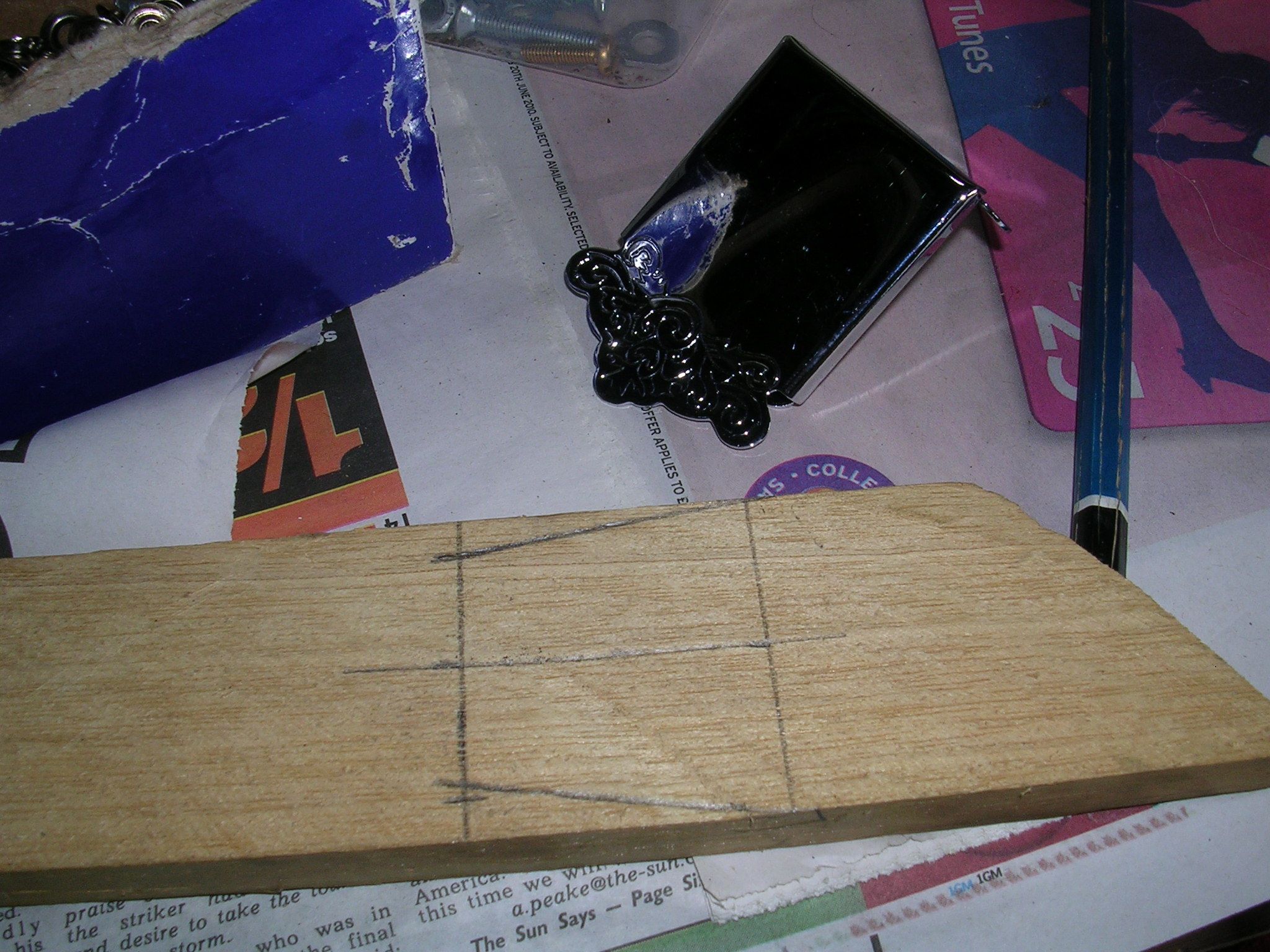 Home Made 5 String Banjo, Low Budget Built From Parts and Some Scrap ...
