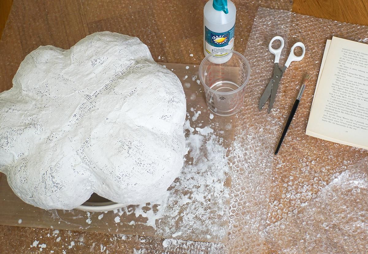 DIY Mod-Roc PUMPKIN ! | How to Make a Large Halloween Prop : 8 Steps ...