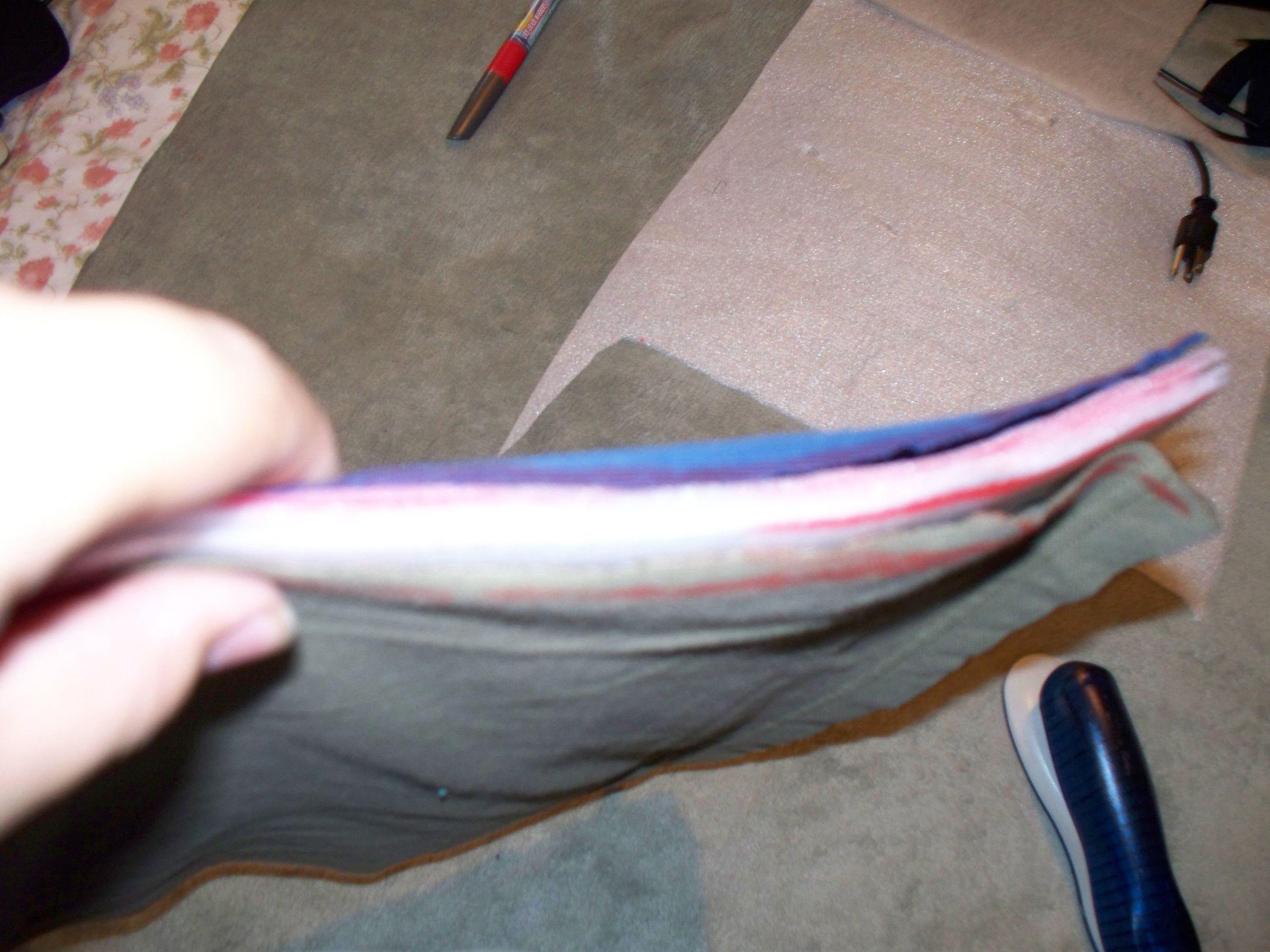 Upgrade Your Old Backback Into a Laptop Backpack : 4 Steps - Instructables