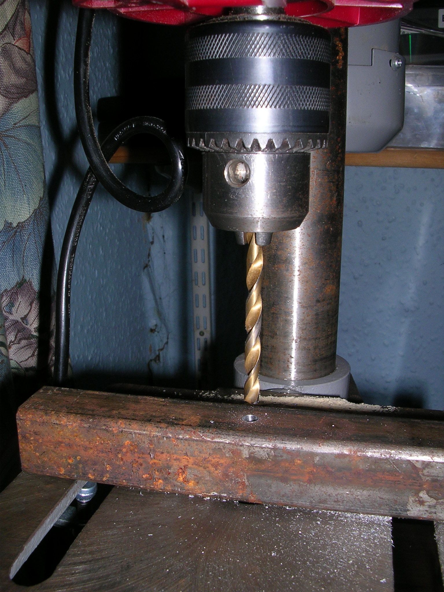 Simple Drill Jig for Drilling a Perfect Hole in a Sphere. : 3 Steps ...