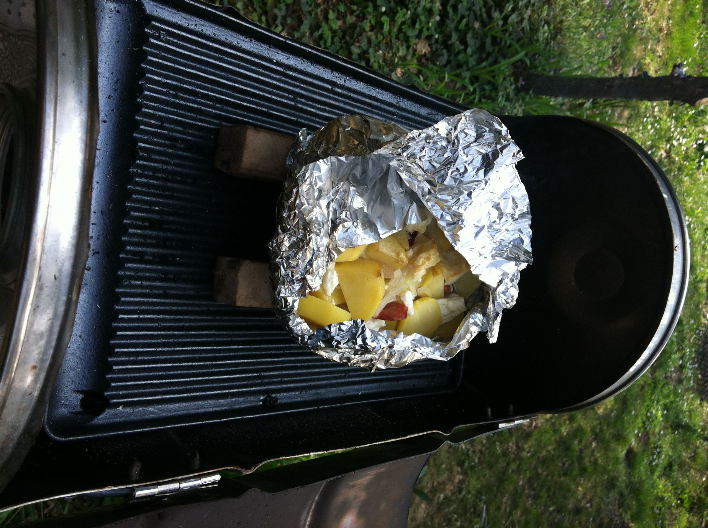 Rocket Stove and BBQ : 11 Steps - Instructables