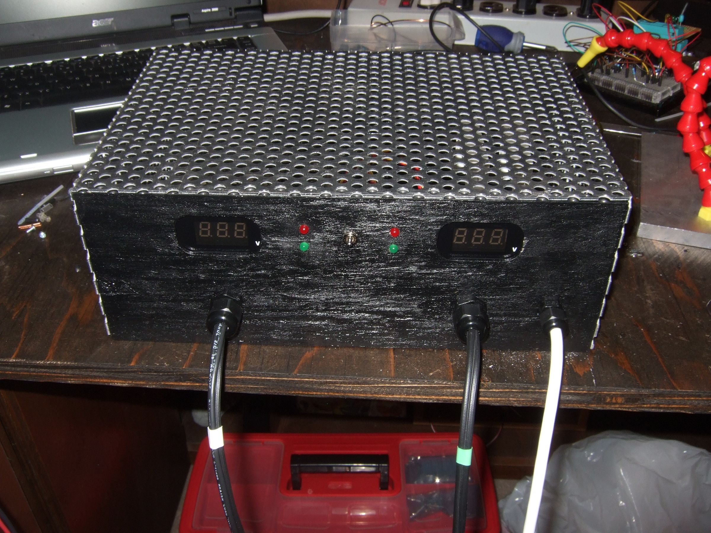 ATtiny85 Two-Channel Lead Acid Battery Charger : 14 Steps (with ...