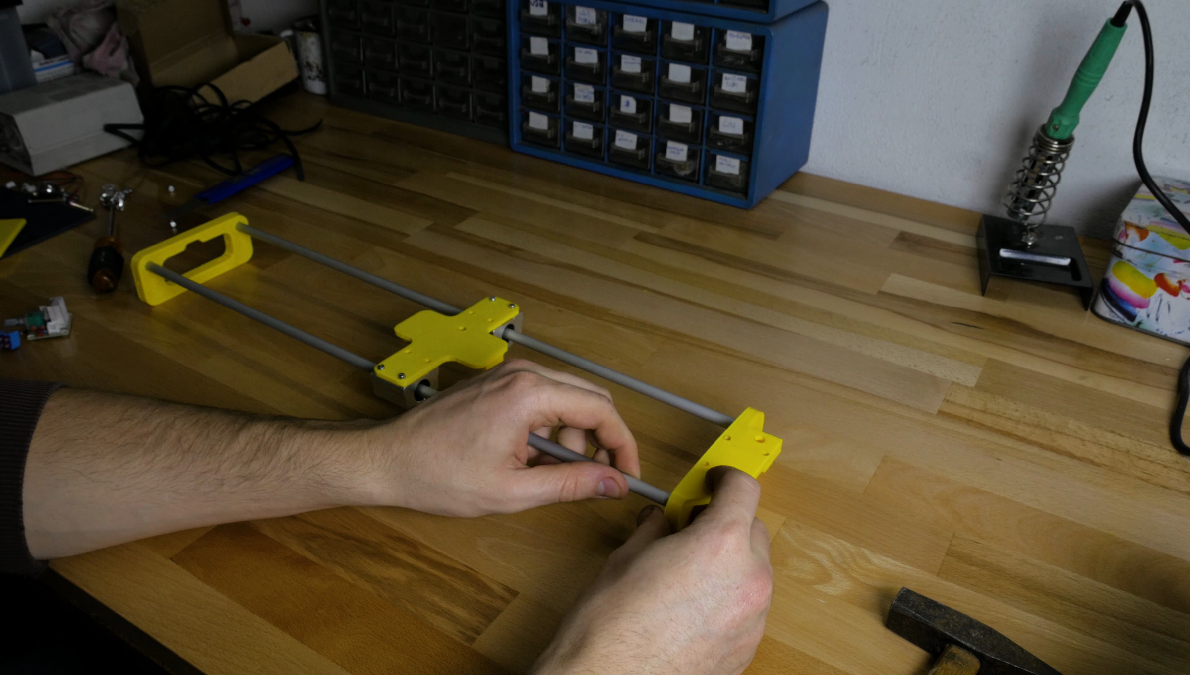 Make a Motorised Camera Slider : 6 Steps (with Pictures) - Instructables