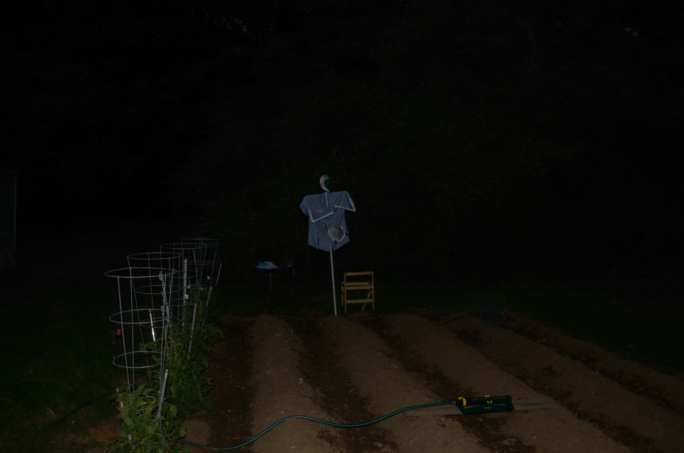 PVC "Banging Pot" Scarecrow. the Simple Version. : 4 Steps - Instructables