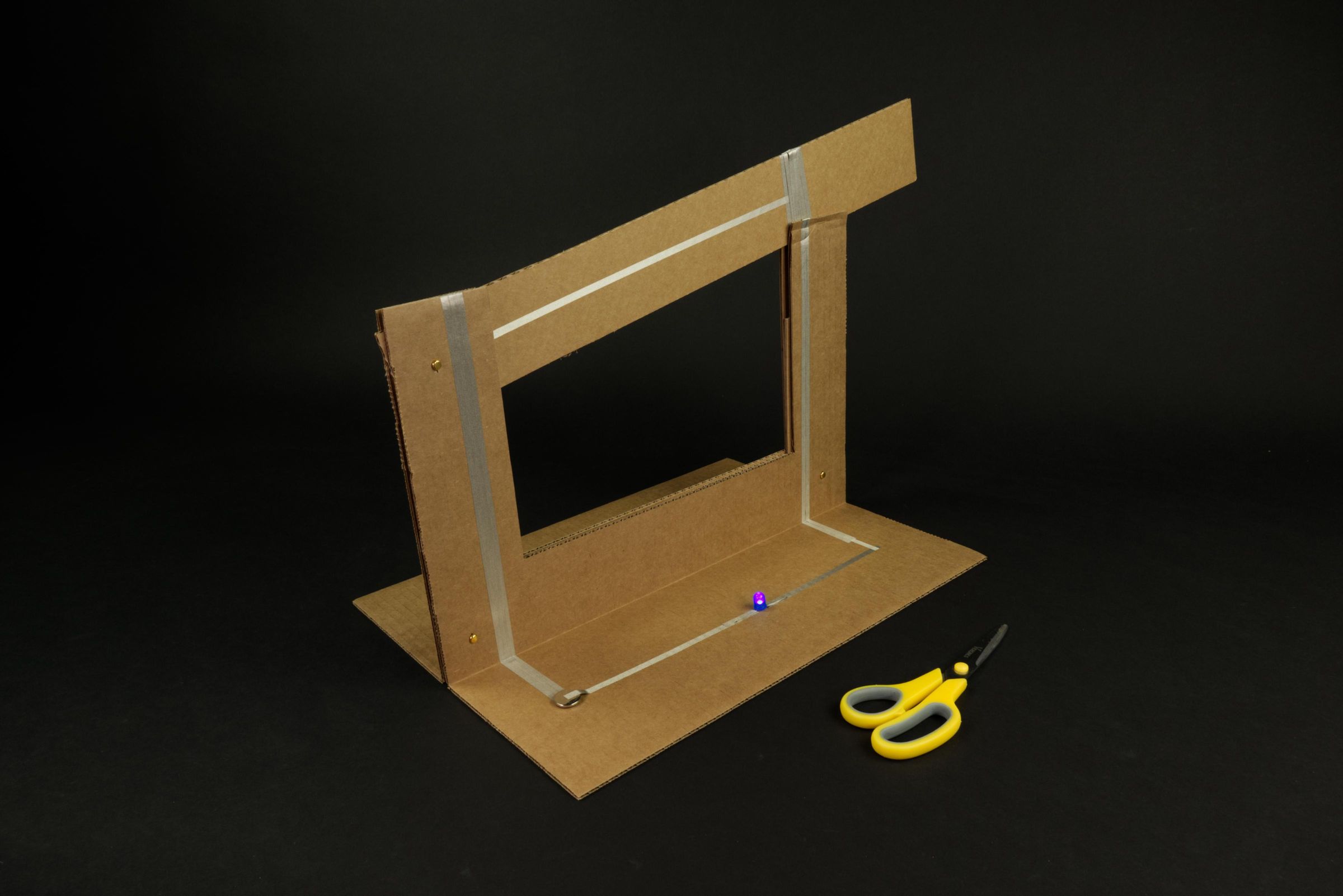 Giant Cardboard Knife Switch : 10 Steps (with Pictures) - Instructables