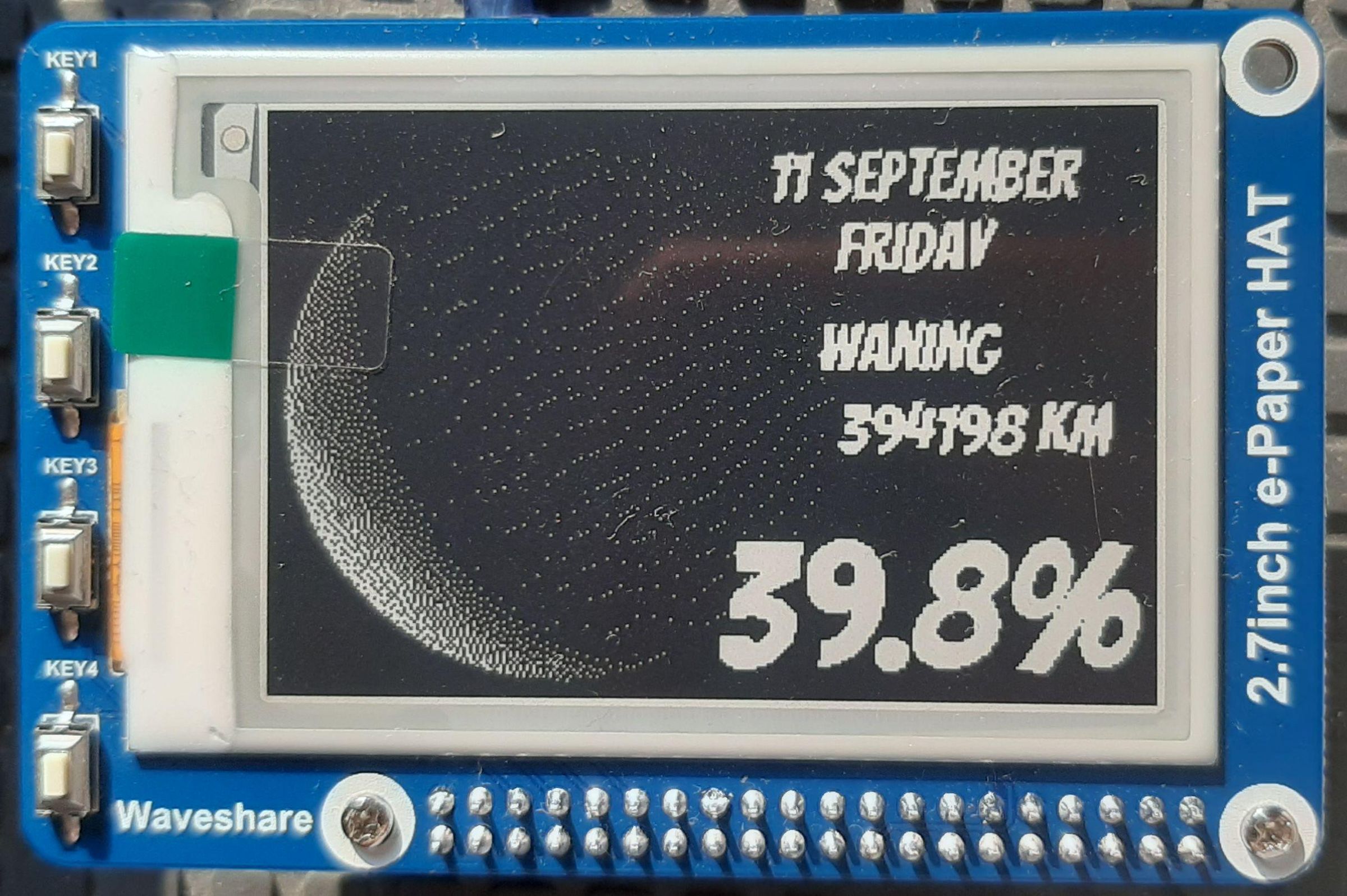 E-Ink: Moon / ISS / People in Space ... : 6 Steps - Instructables