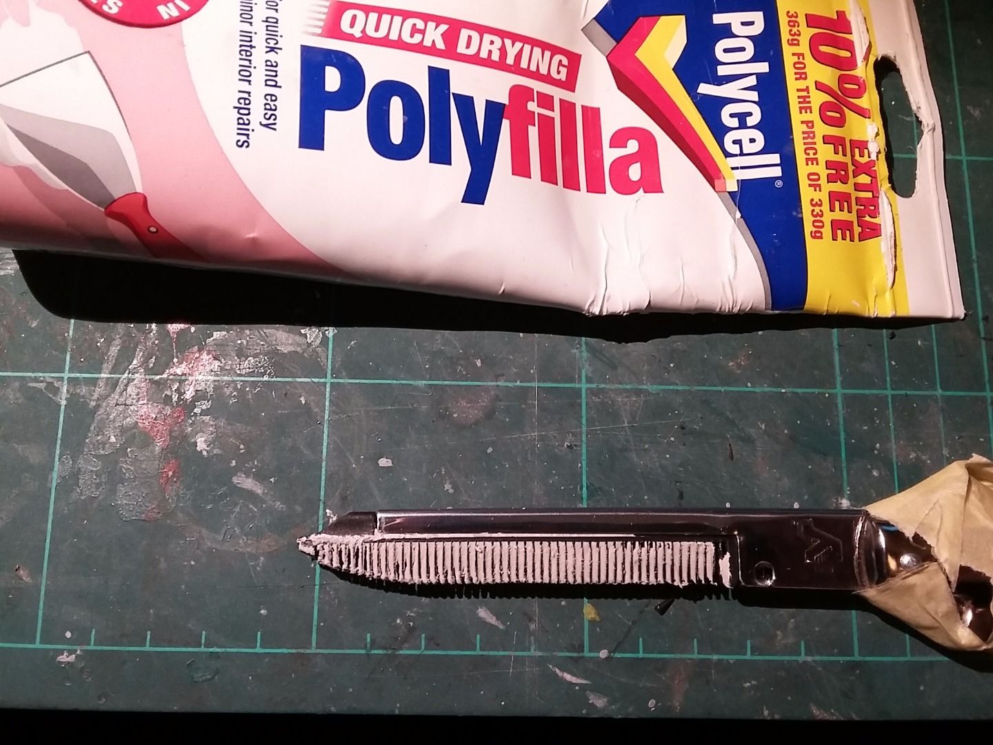 Switchblade [Prop] : 4 Steps (with Pictures) - Instructables