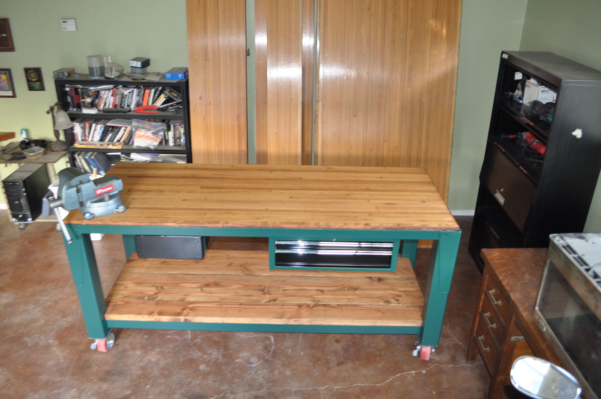 Super Workbench : 6 Steps (with Pictures) - Instructables