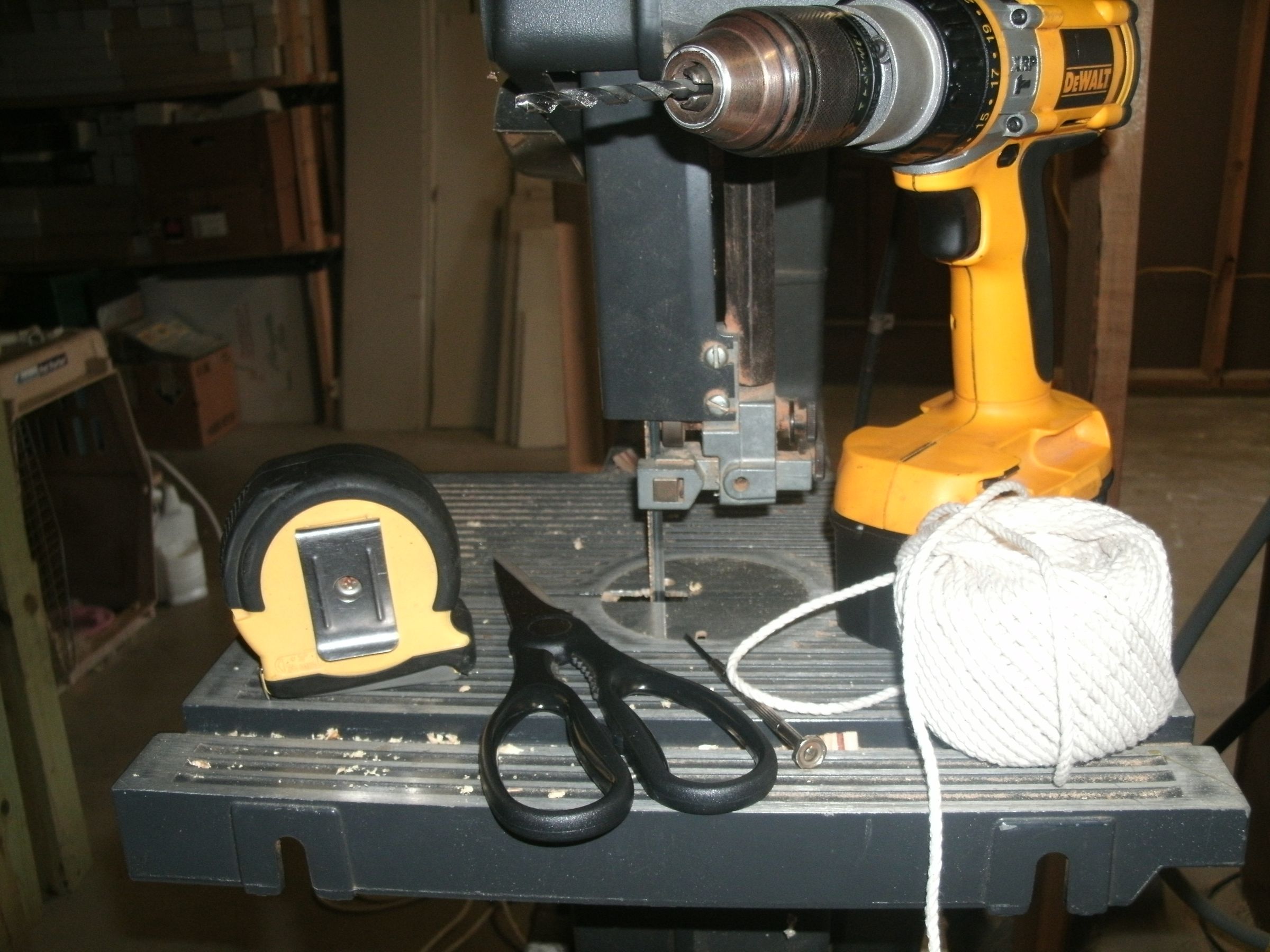 Antique Toys: Rope Climbing Bear : 8 Steps - Instructables