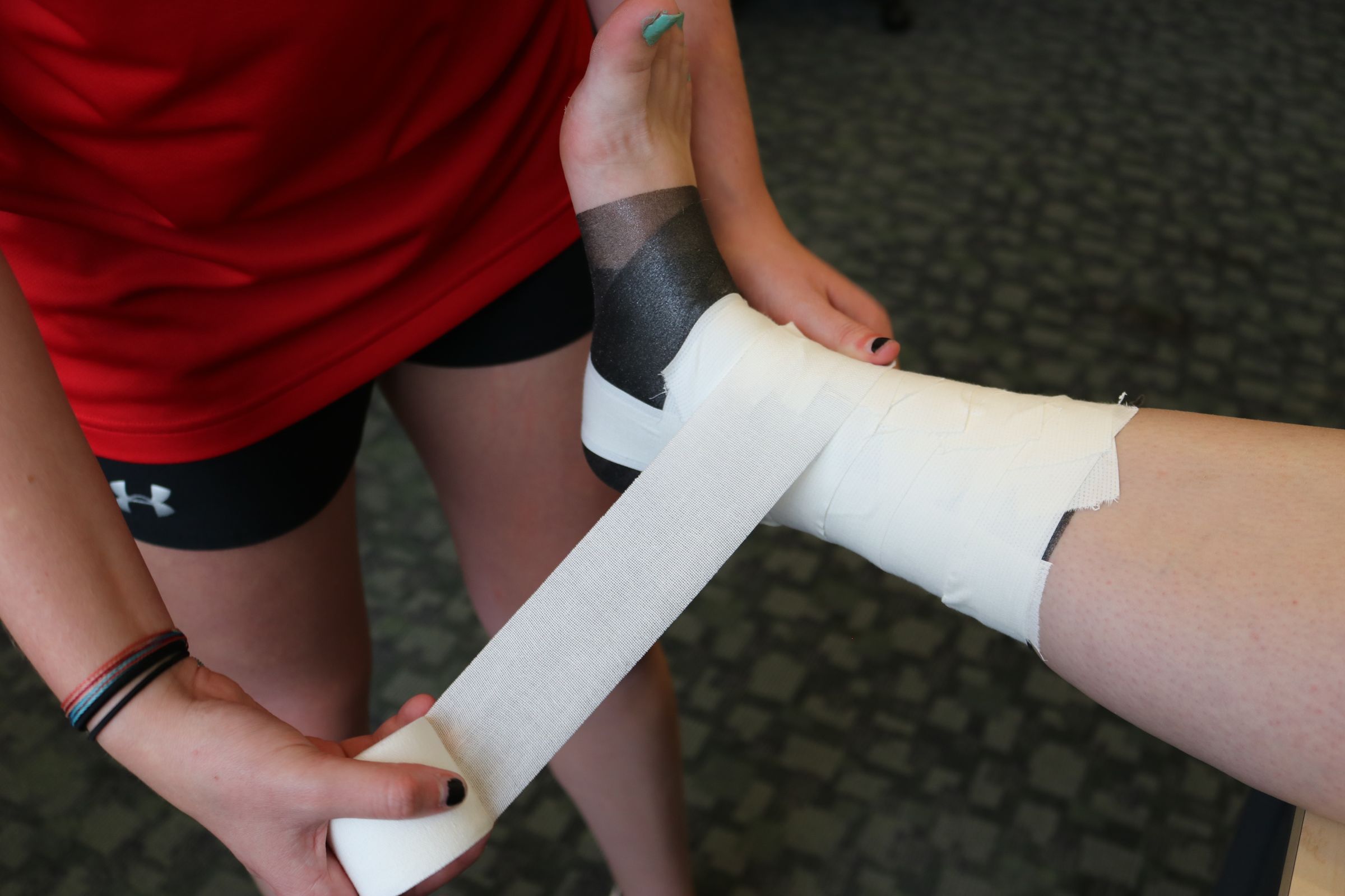 Ankle Taping Made Easy : 17 Steps (with Pictures) - Instructables