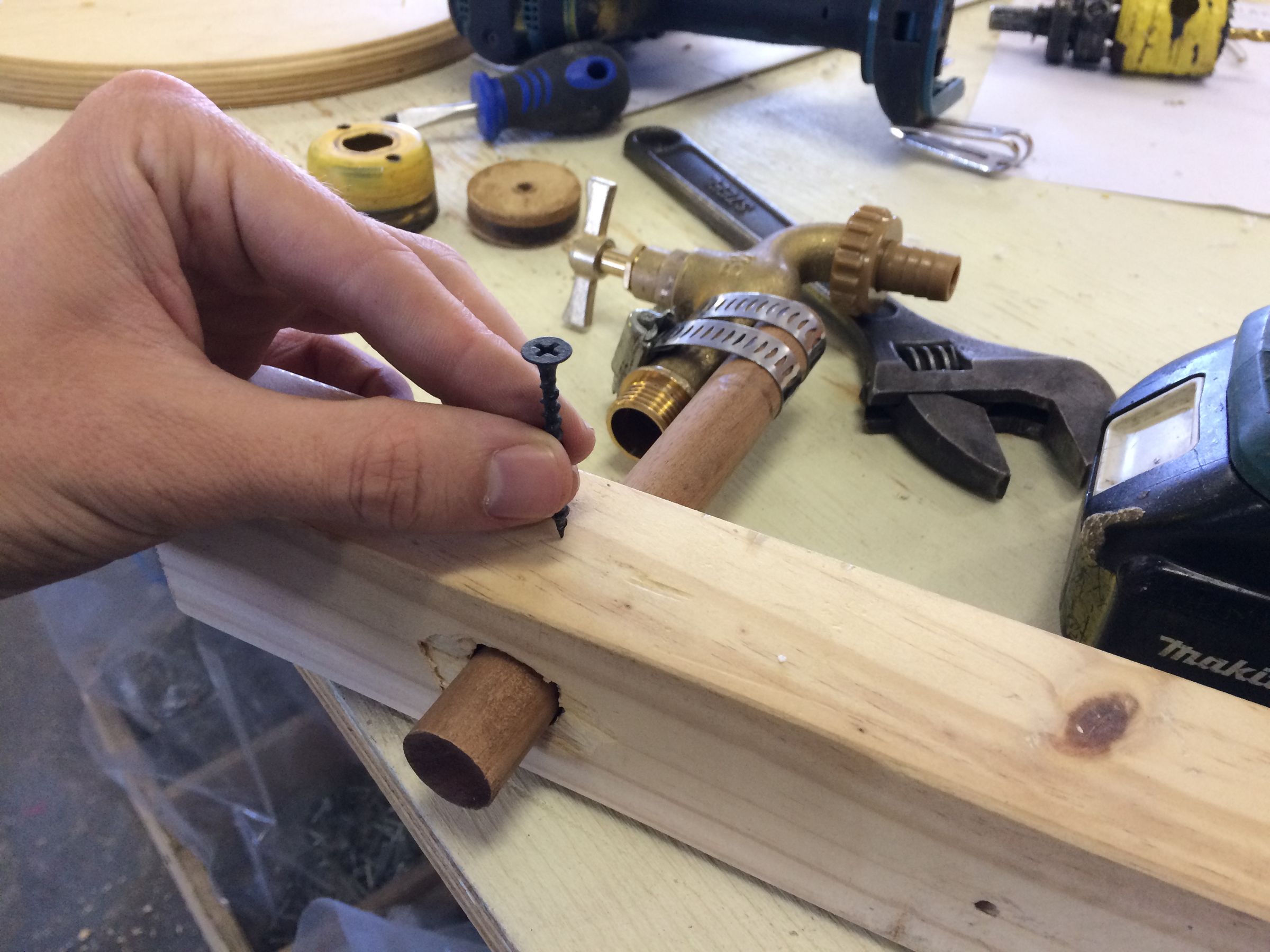 Water Saving Toilet-Mounted Basin : 8 Steps (with Pictures) - Instructables