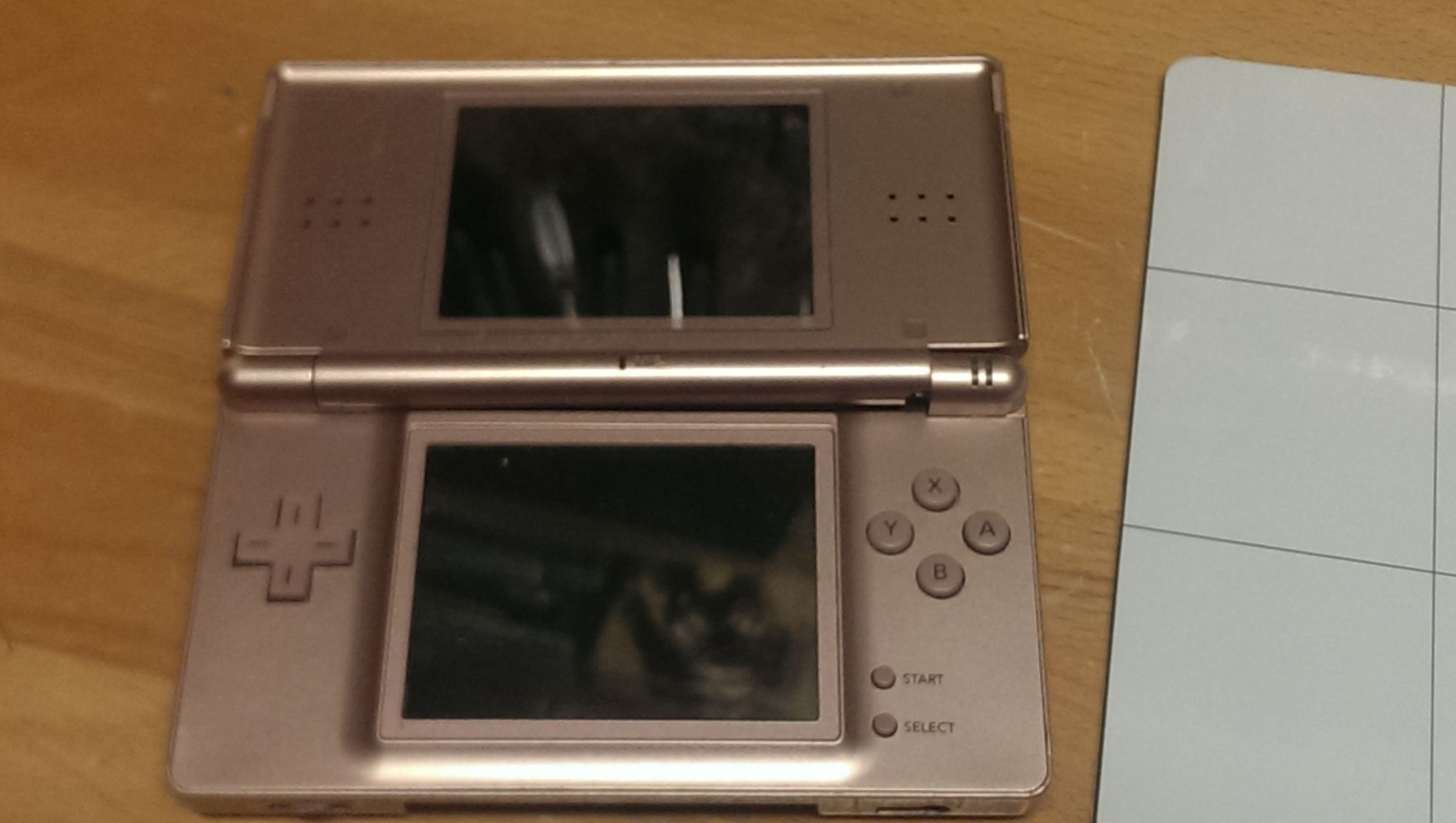 How to Fix a Broken Ds Lite : 16 Steps - Instructables