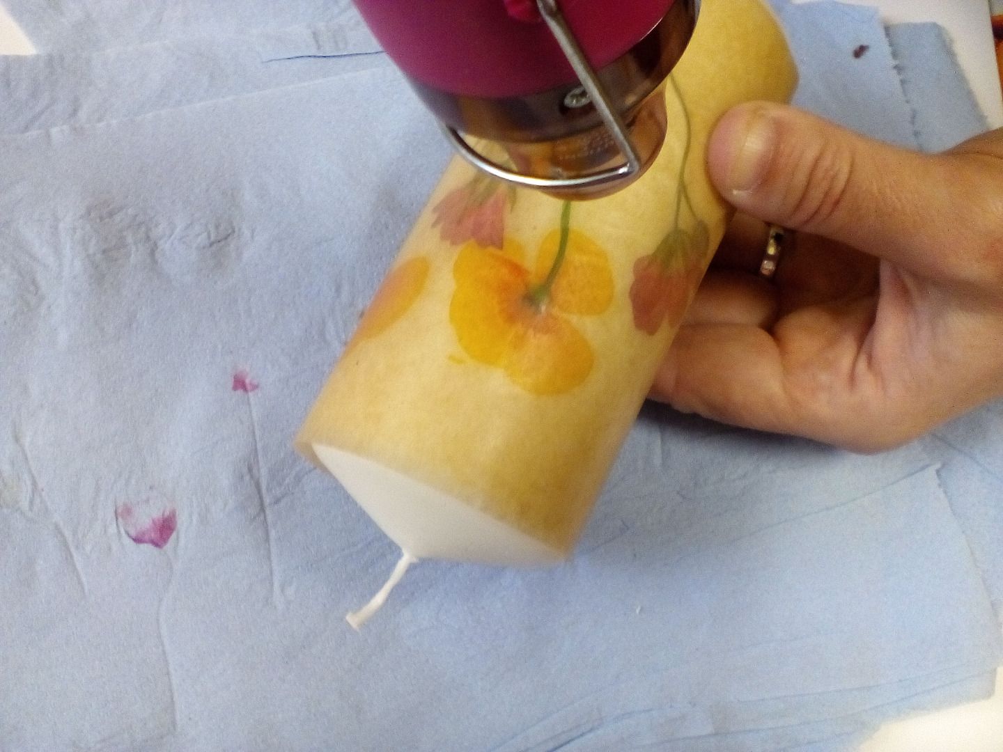 Quick and Easy Pressed Flower Candles : 4 Steps (with Pictures ...