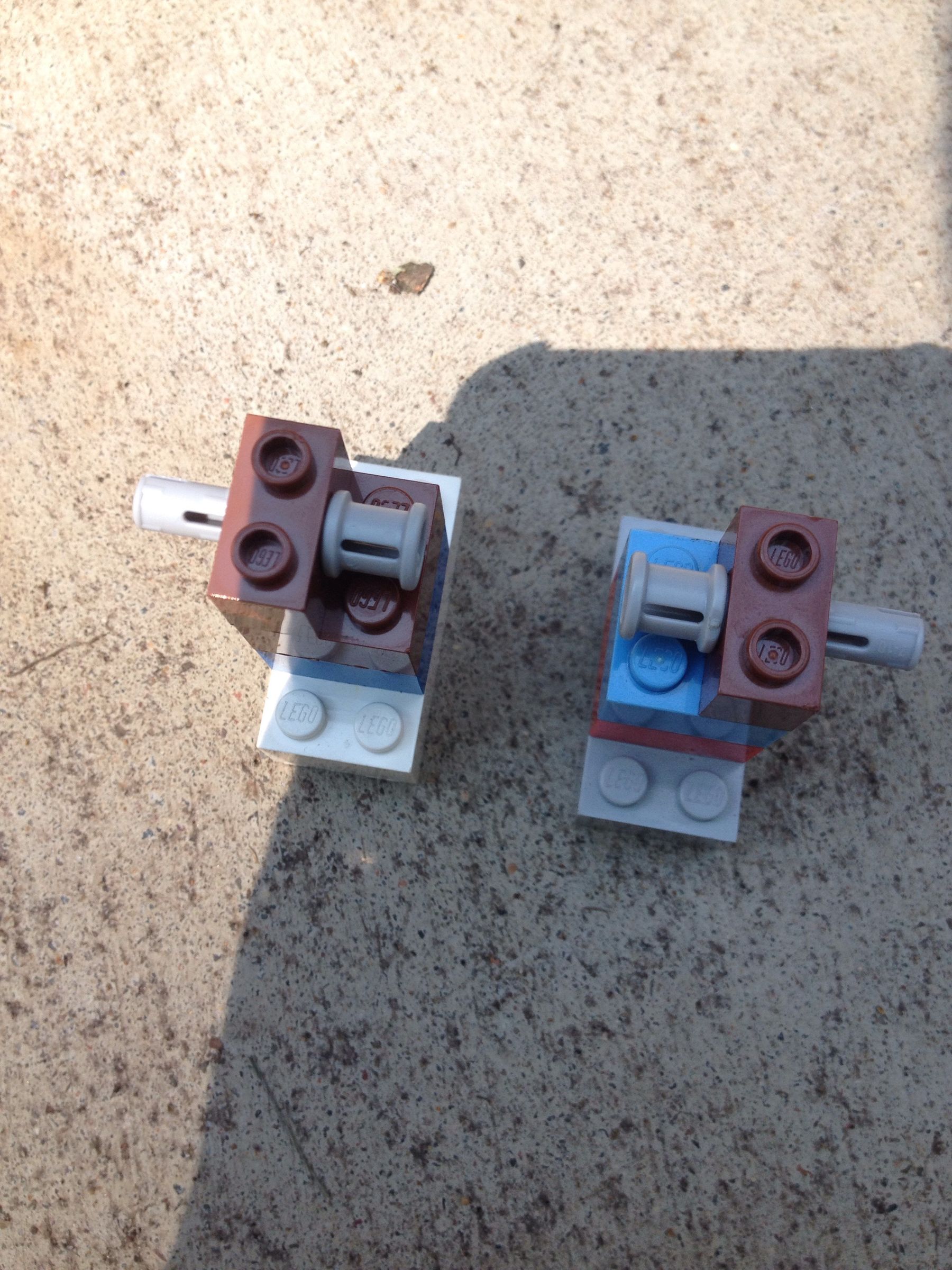 Lego Catapult : 4 Steps - Instructables