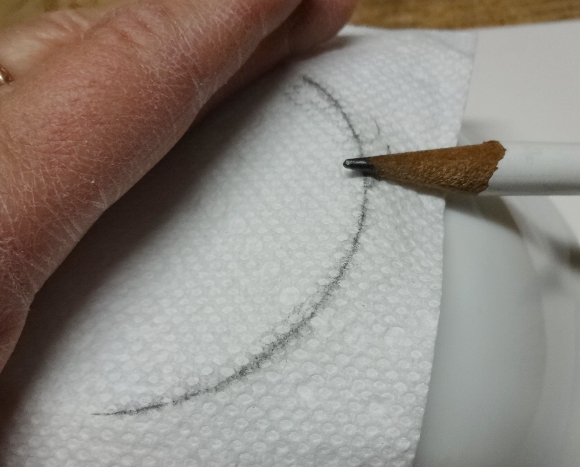 Find the Center of a Circle Without Measuring - Instructables