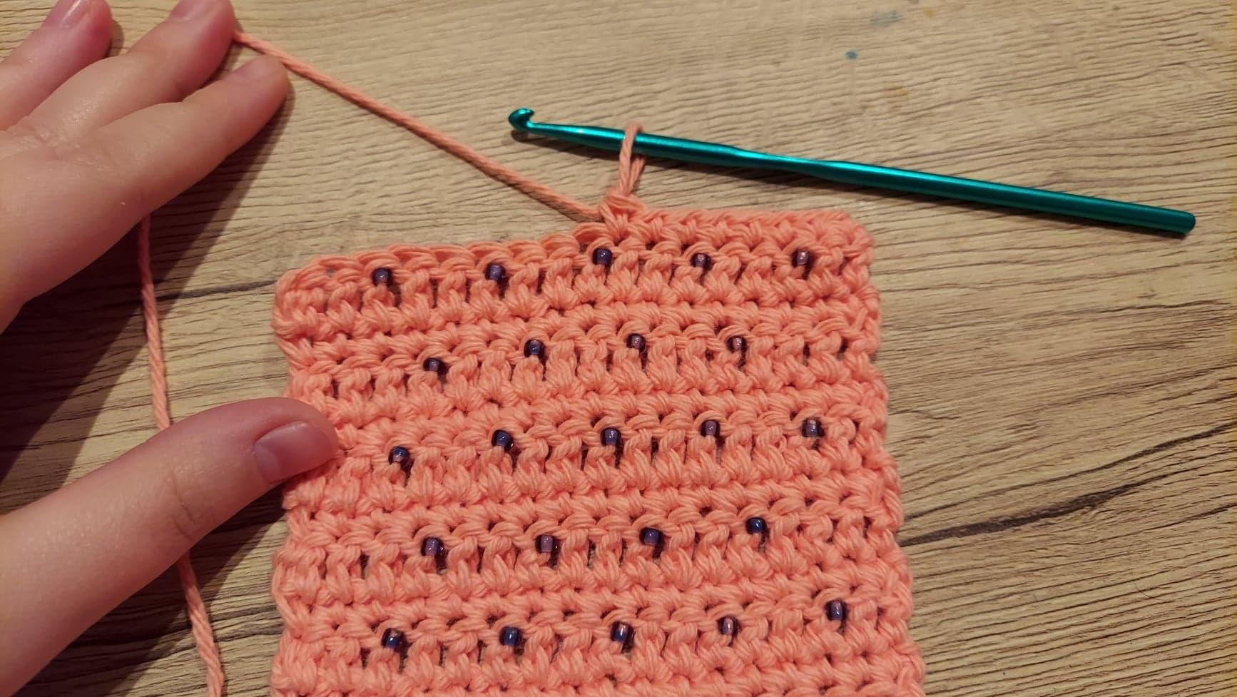 Crocheted Wallet With Beads : 11 Steps (with Pictures) - Instructables