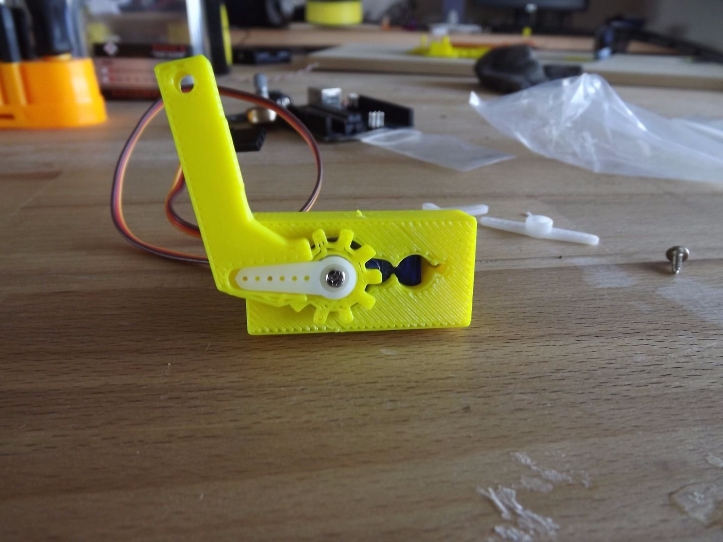 The Claw: a 3D Printed Robotic Claw : 7 Steps (with Pictures ...