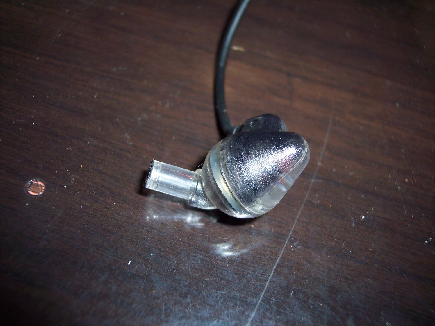 DIY Noise-Isolating Earbud Tips : 3 Steps - Instructables