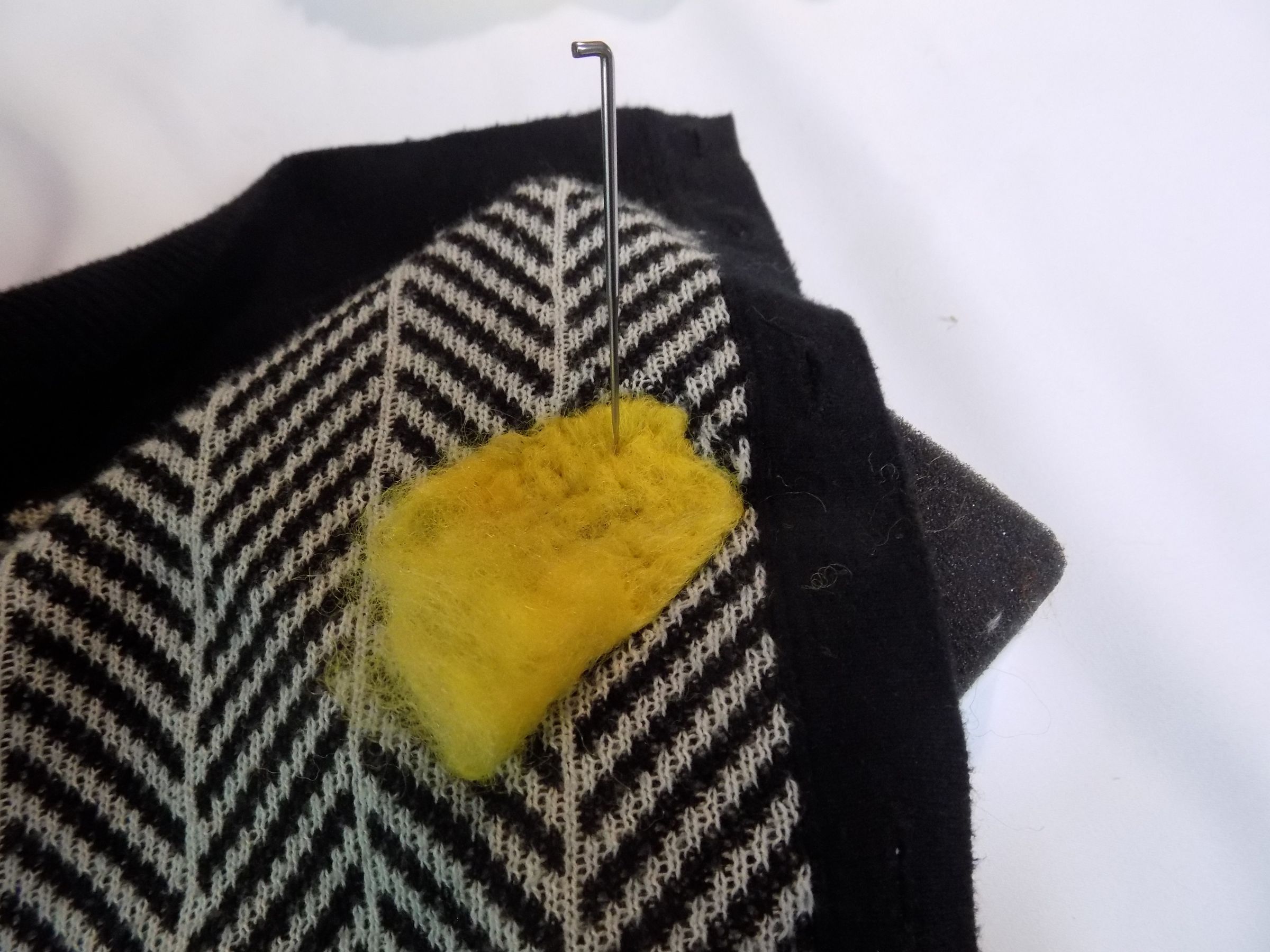 Patch a Hole With Needle Felting : 8 Steps (with Pictures) - Instructables