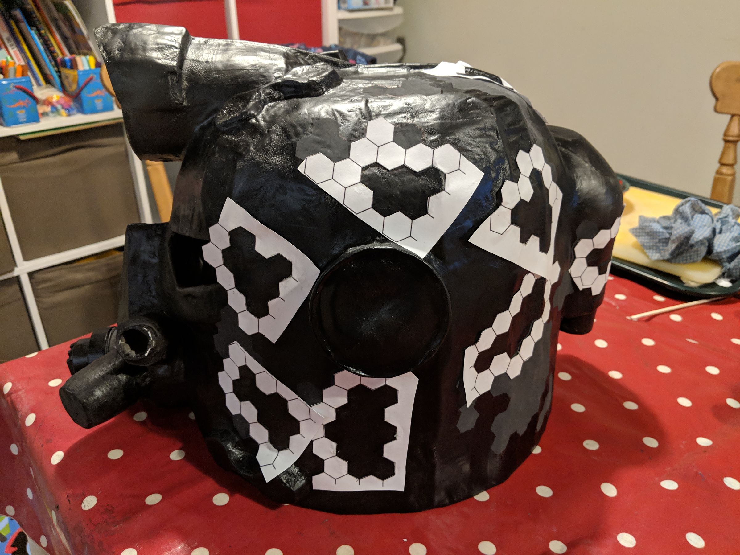 Recycled Power Armour Helmet : 19 Steps - Instructables