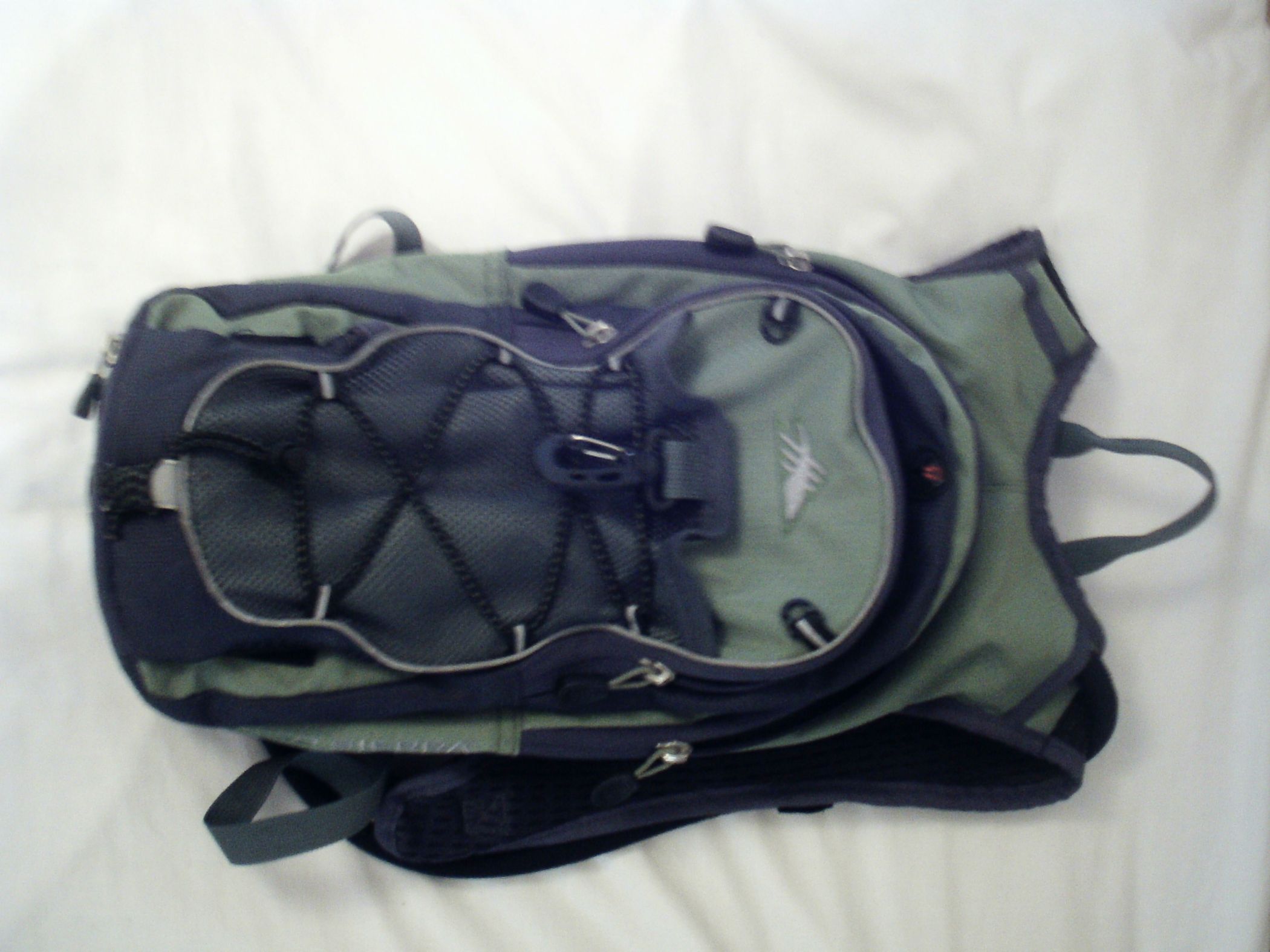 Small Hiking/Camping/Travelling Kit : 4 Steps - Instructables