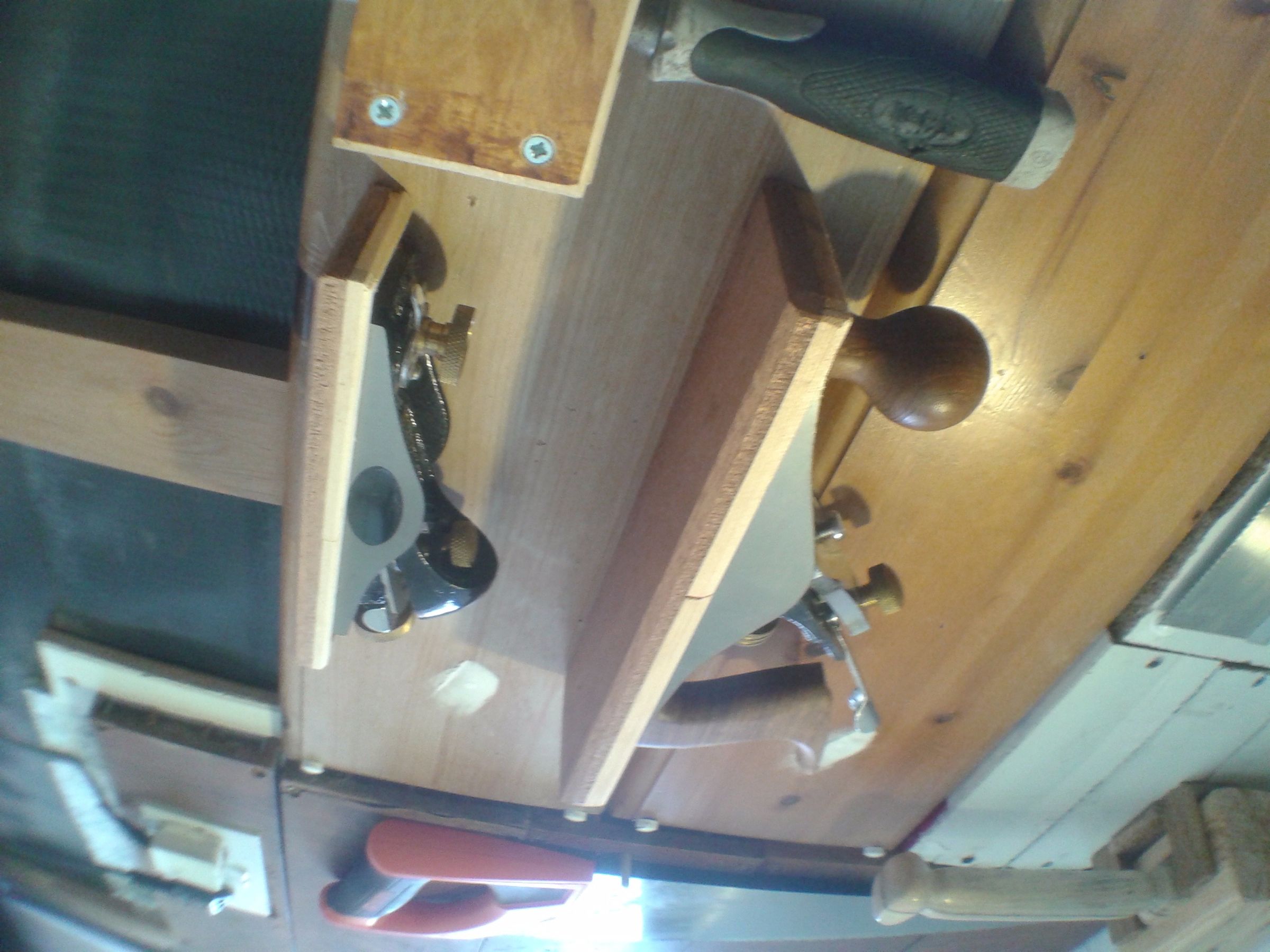 Plane Holder / Floating Shelf : 4 Steps (with Pictures) - Instructables