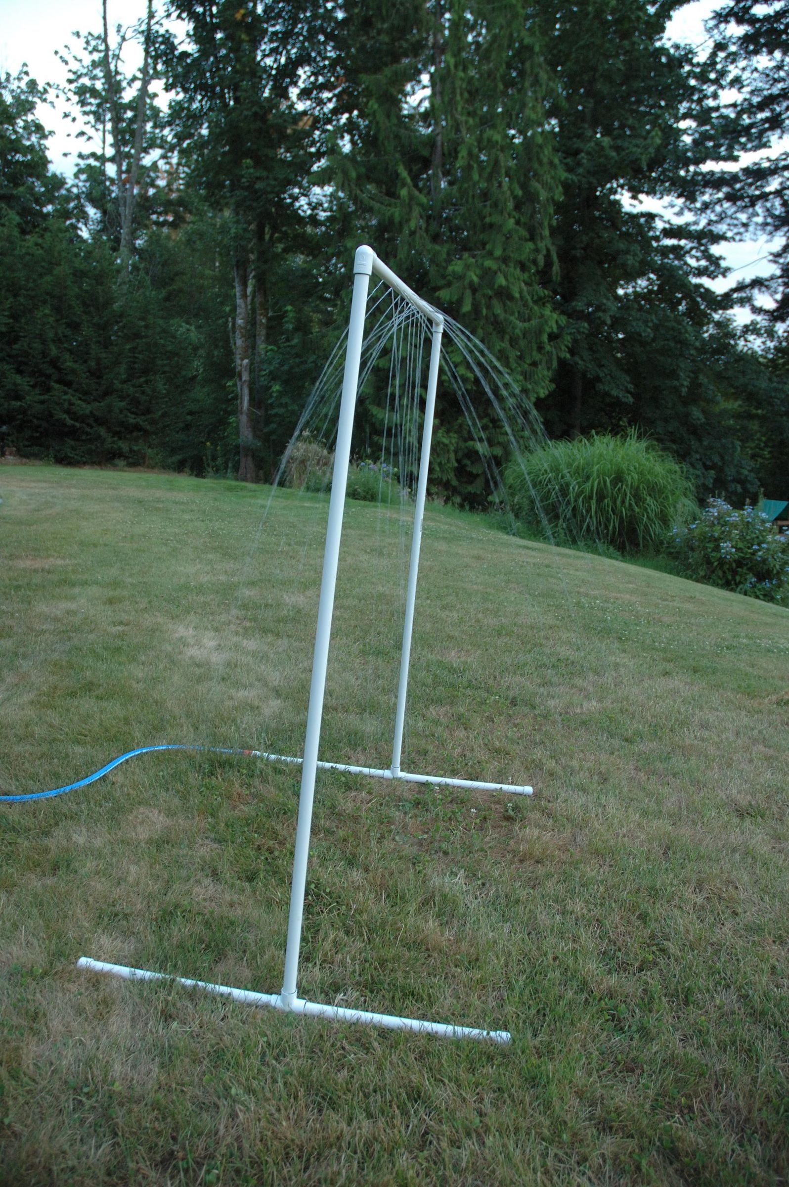 KidWash: PVC Sprinkler Water Toy : 8 Steps (with Pictures) - Instructables