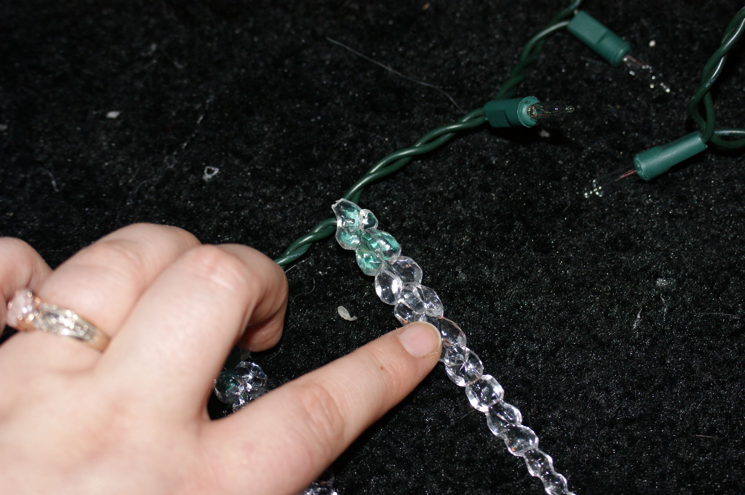 DIY Christmas Icicle Mini Lights : 4 Steps - Instructables