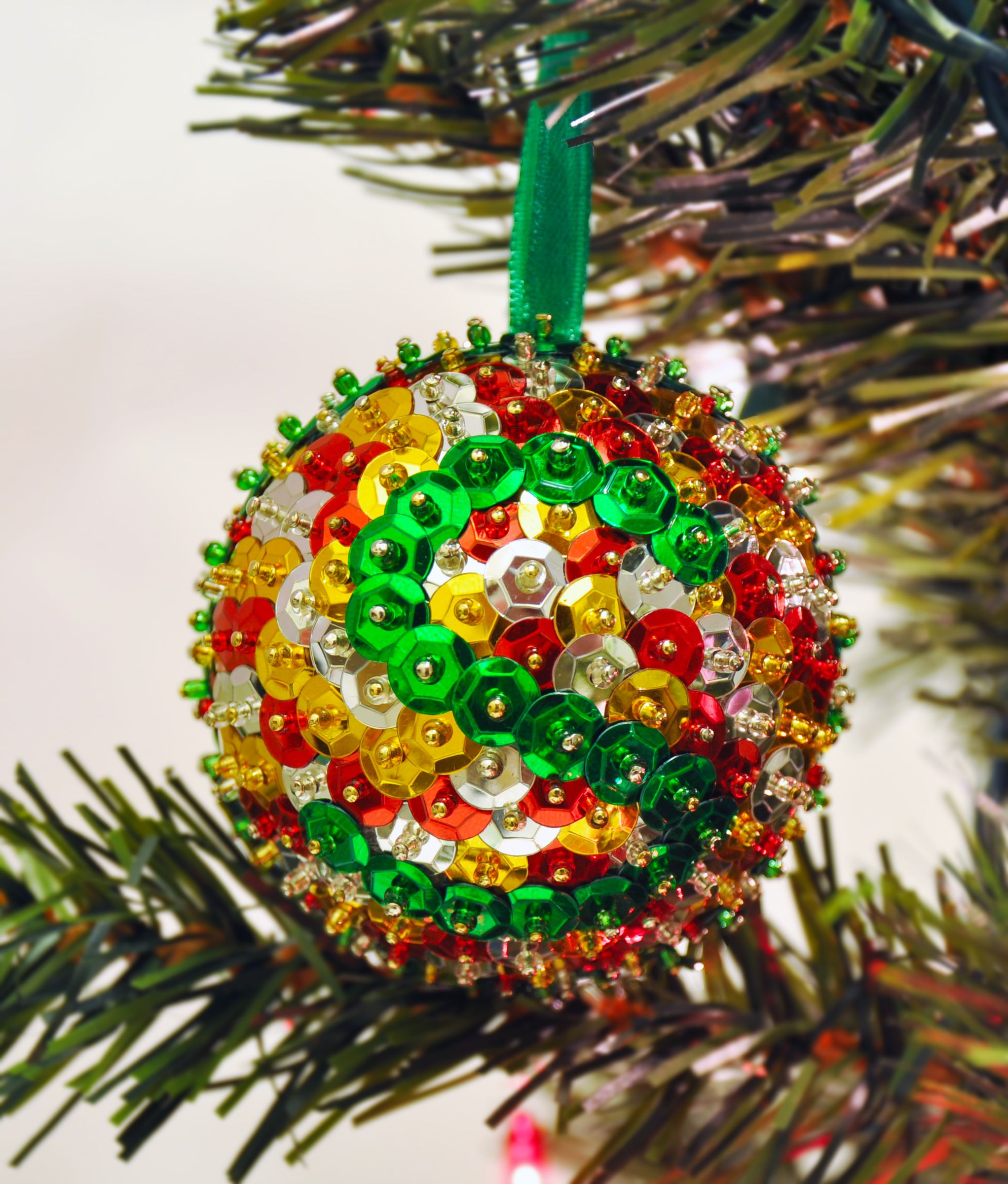 Sequins Ornaments : 7 Steps (with Pictures) - Instructables