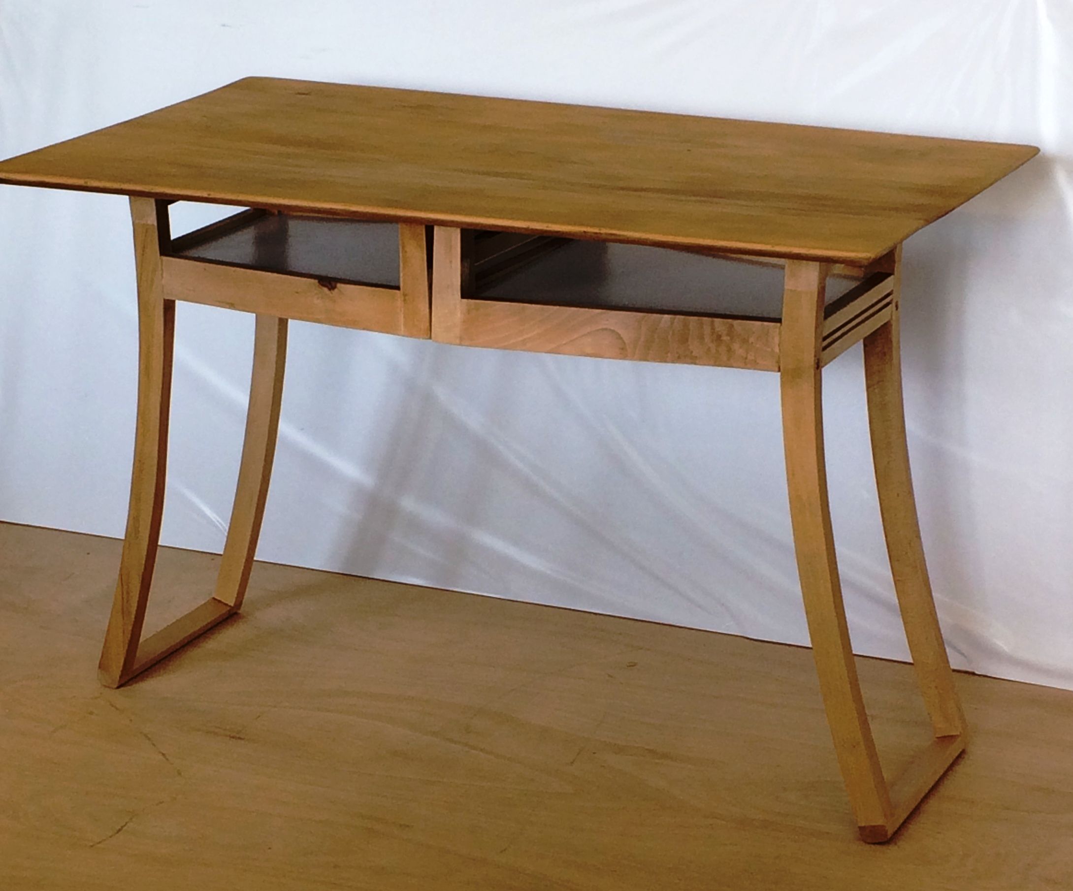 From Dining Chair to Table : 9 Steps - Instructables