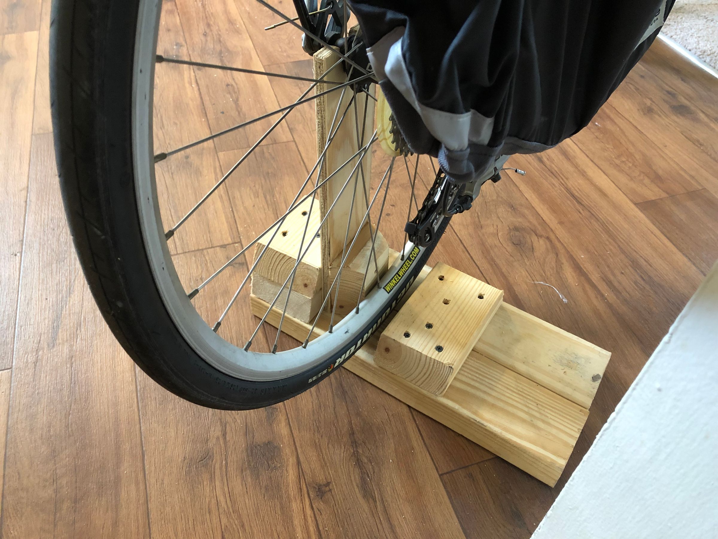 DIY BMX Cruiser Bike's Stand : 3 Steps (with Pictures) - Instructables