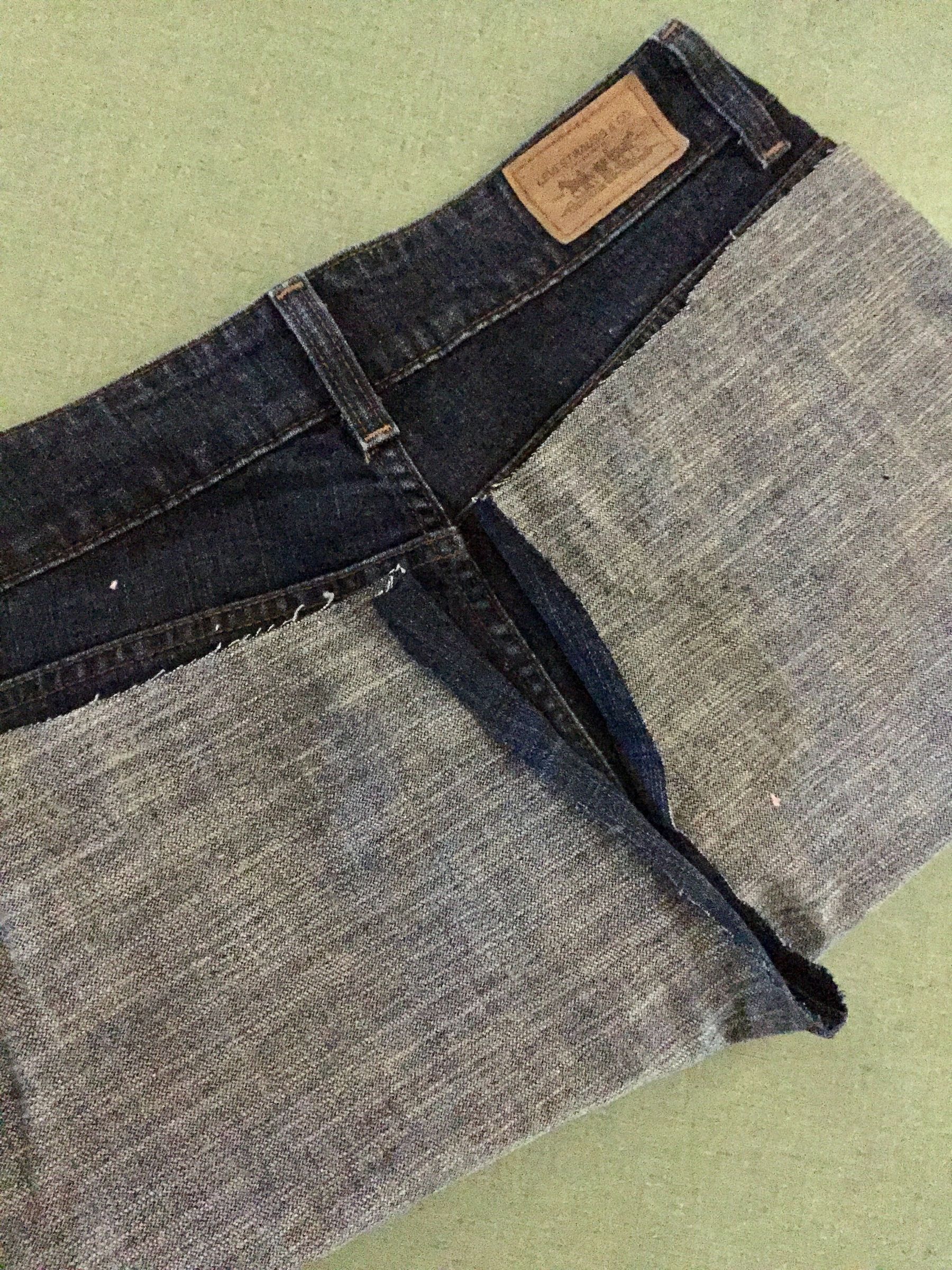 Recycled Jeans Step Ladder Caddy : 6 Steps (with Pictures) - Instructables