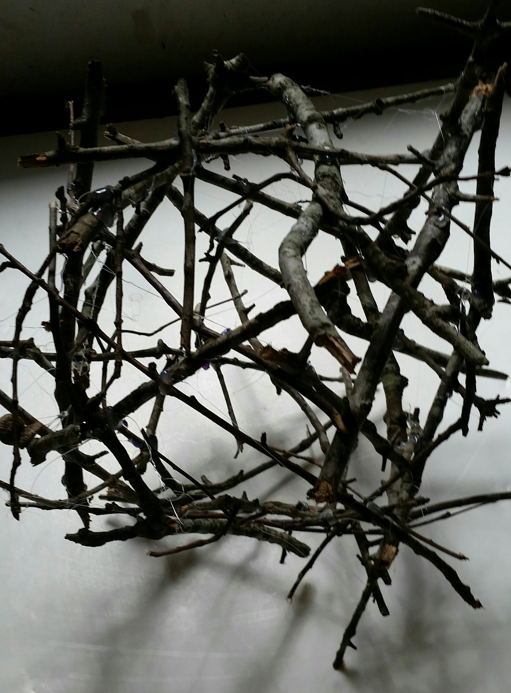 Stick Ball Decoration : 4 Steps (with Pictures) - Instructables