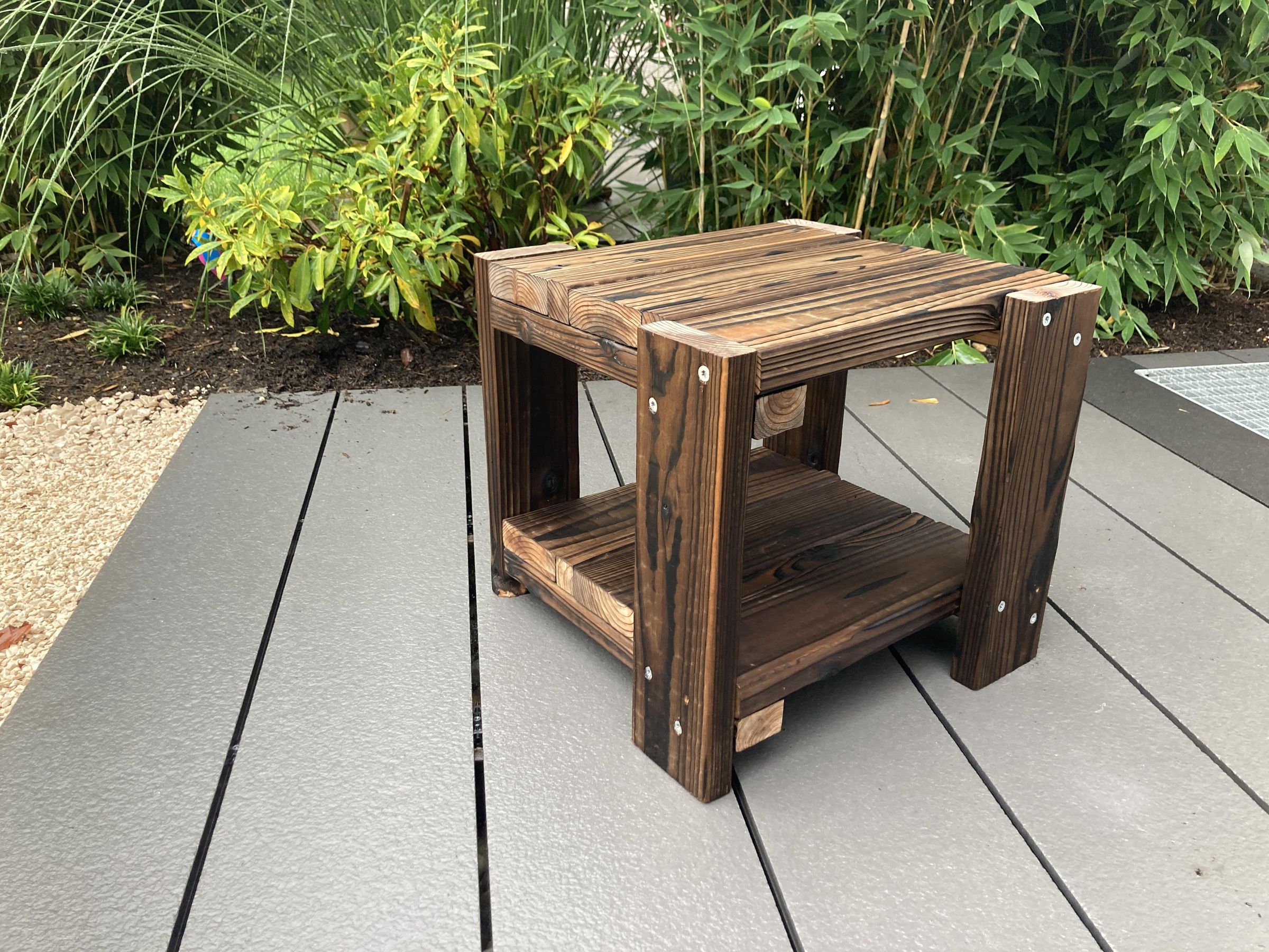 🪵 🔥 Build a Stylish Garden Side Table With Double Tabletops From Scrap ...