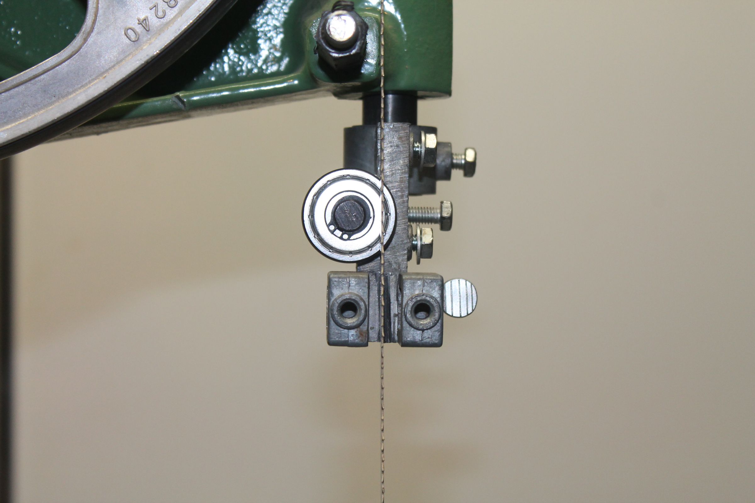 Buying and Maintaining a 20 Year Old Bandsaw : 11 Steps (with Pictures ...