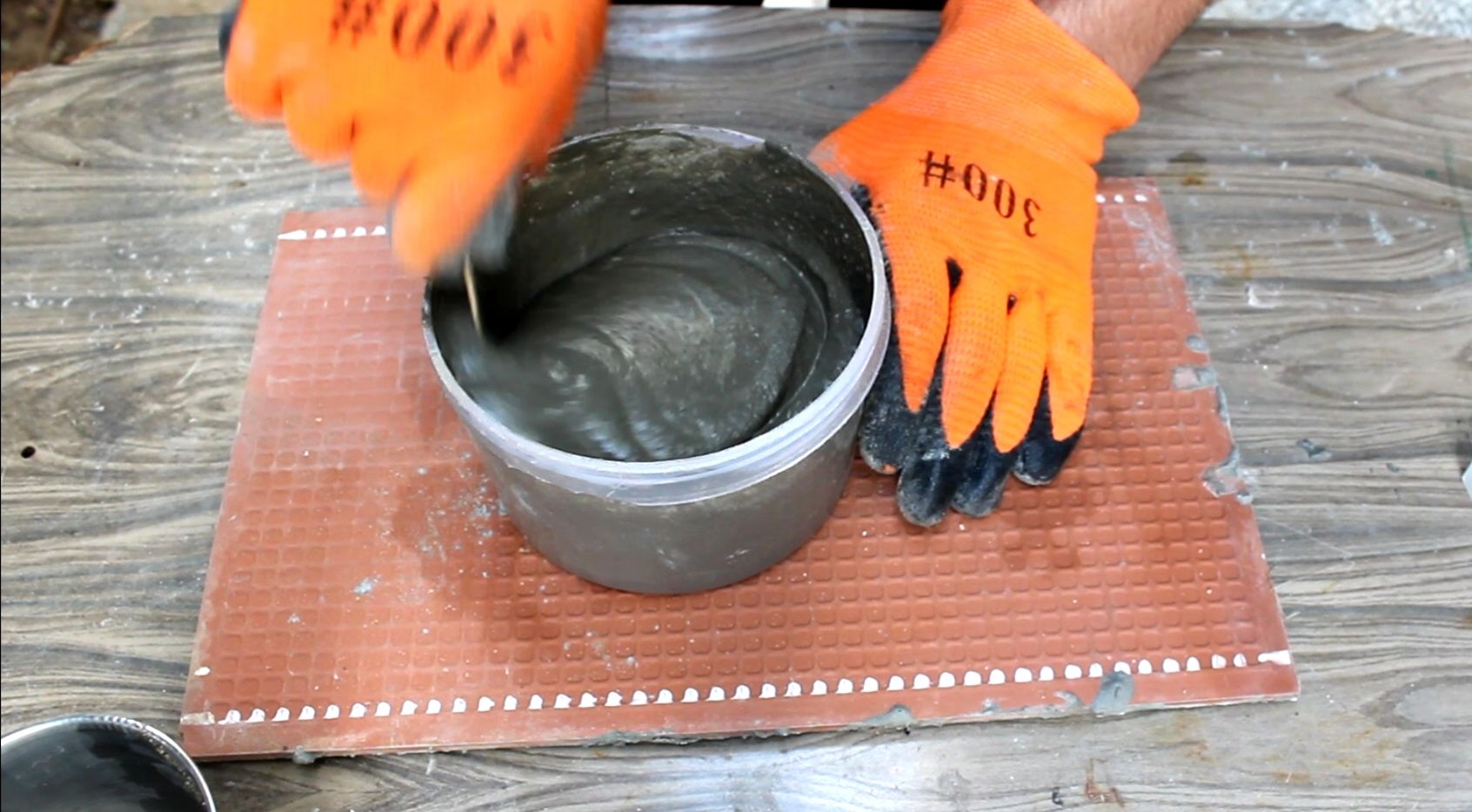How to Make Mini Cement Bricks : 15 Steps - Instructables