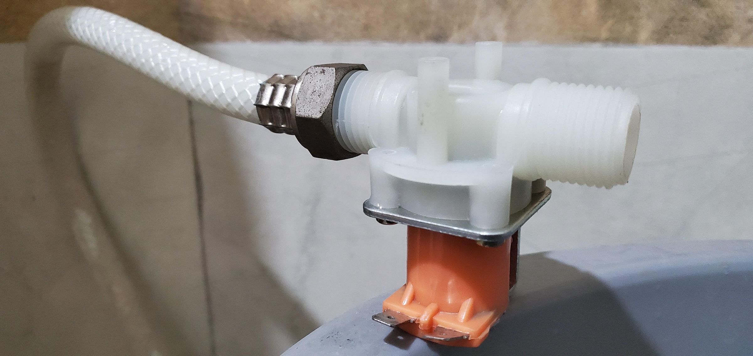 Motion Sensor Water Tap Using Arduino and Solenoid Valve - DIY : 6 ...