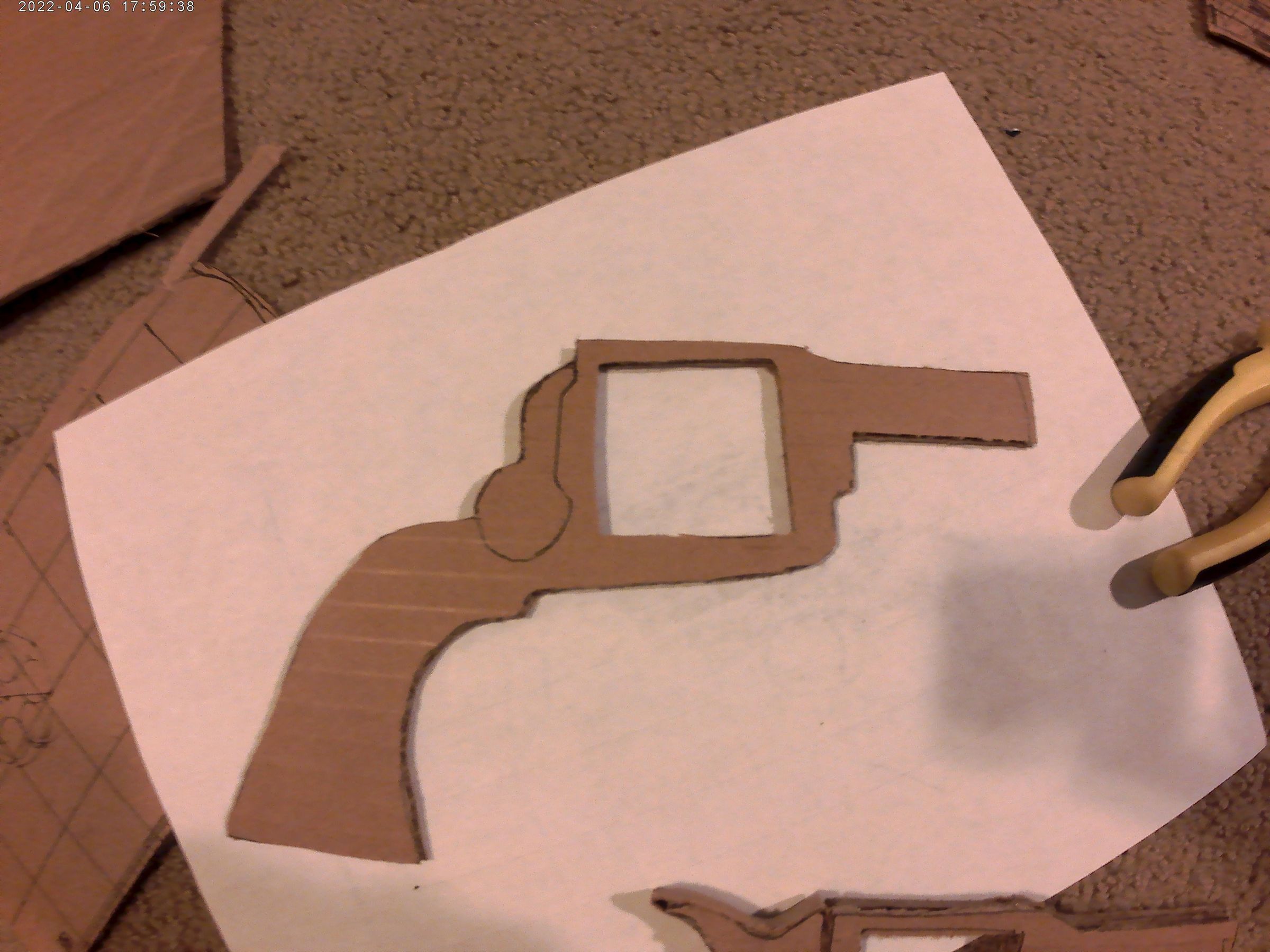 Cardboard SAA Colt .45 : 5 Steps - Instructables