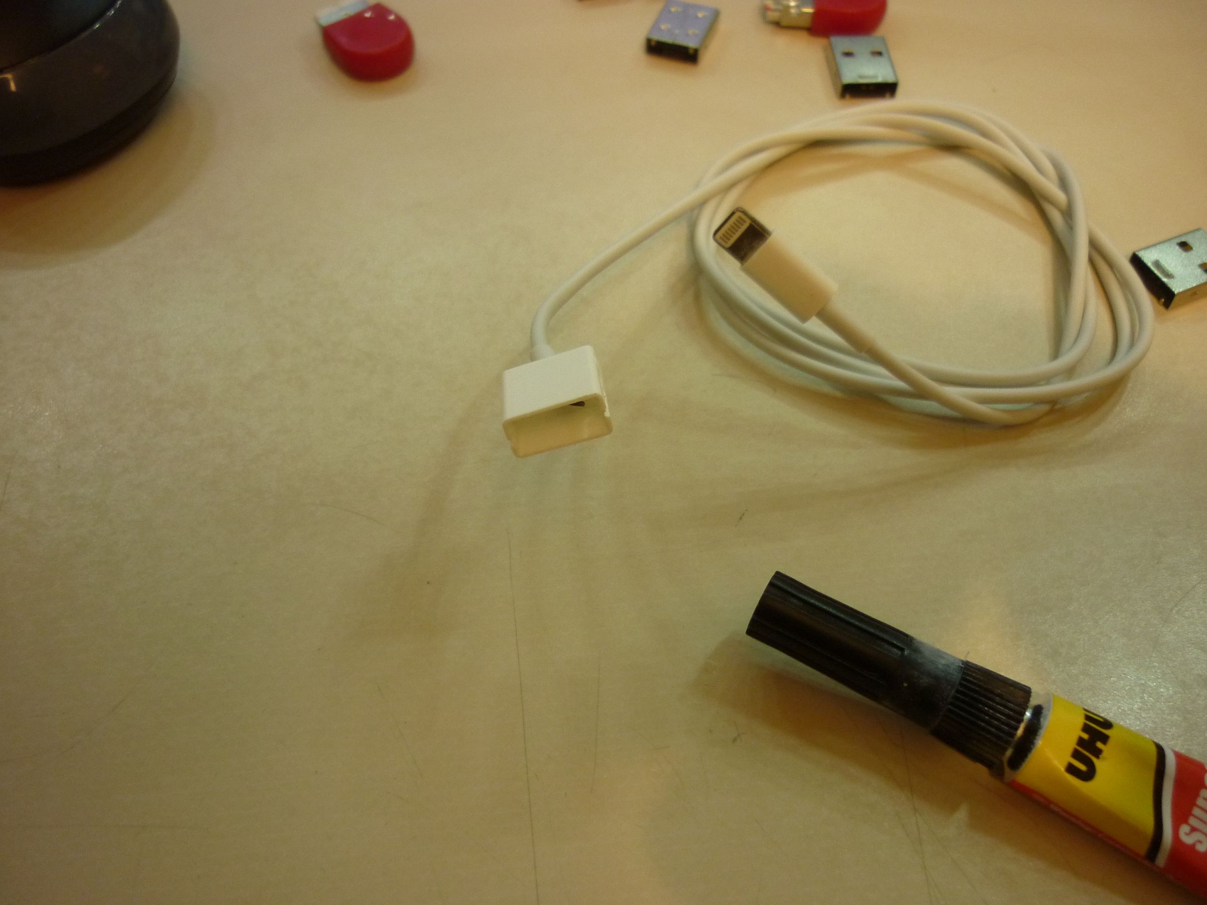 Hide Your Flash Drive in Plain Sight : 5 Steps (with Pictures ...