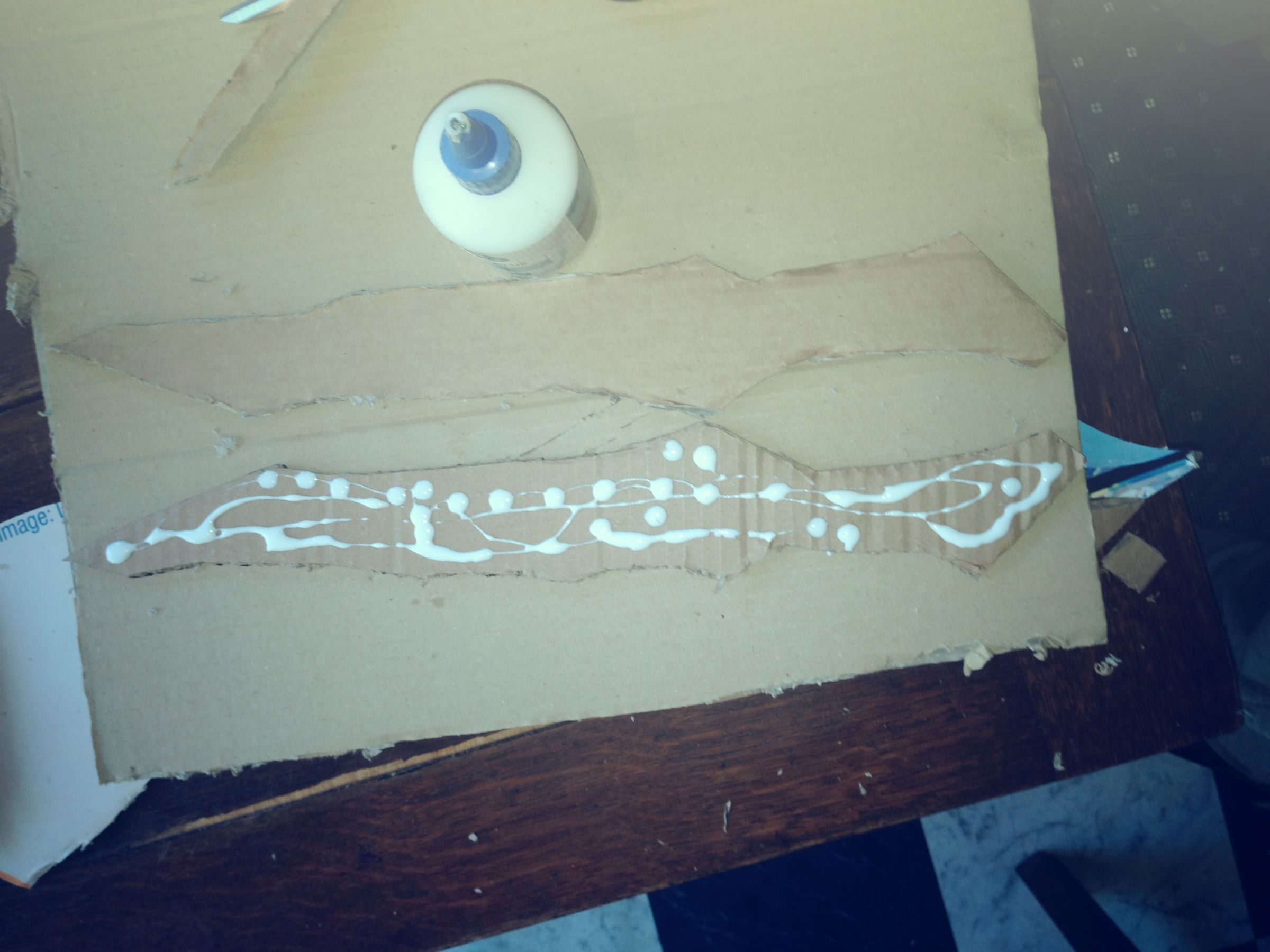Easy to Make Cardboard Dagger : 6 Steps (with Pictures) - Instructables
